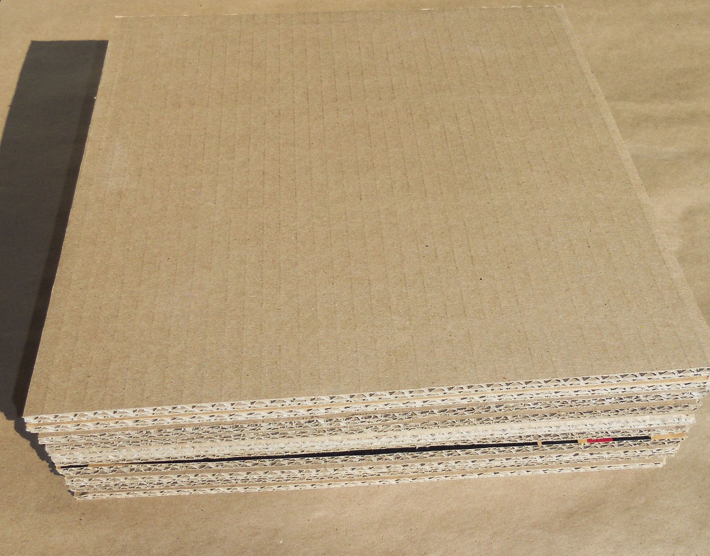 Portable Foldable Cardboard Stool-Table : 10 Steps (with Pictures ...