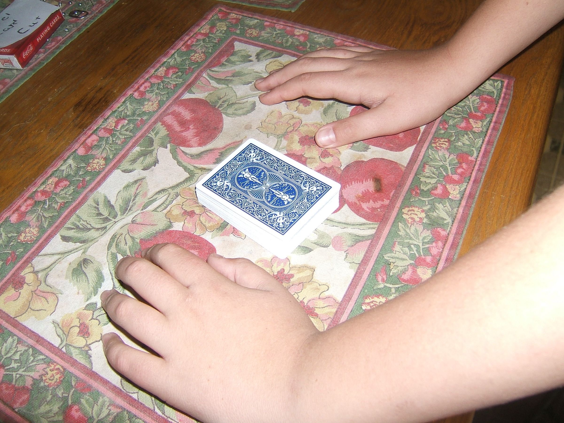 Card Cuts- Swivel Card Cut : 9 Steps - Instructables