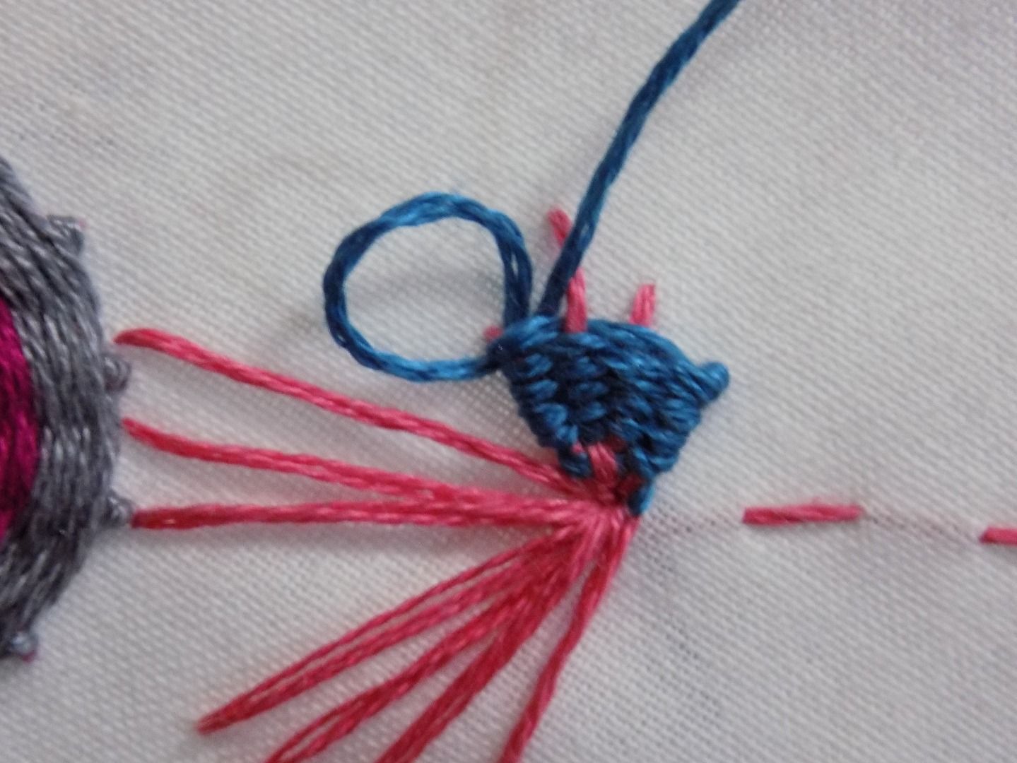 Embroidery 101: Freestyle Weaving : 10 Steps (with Pictures ...