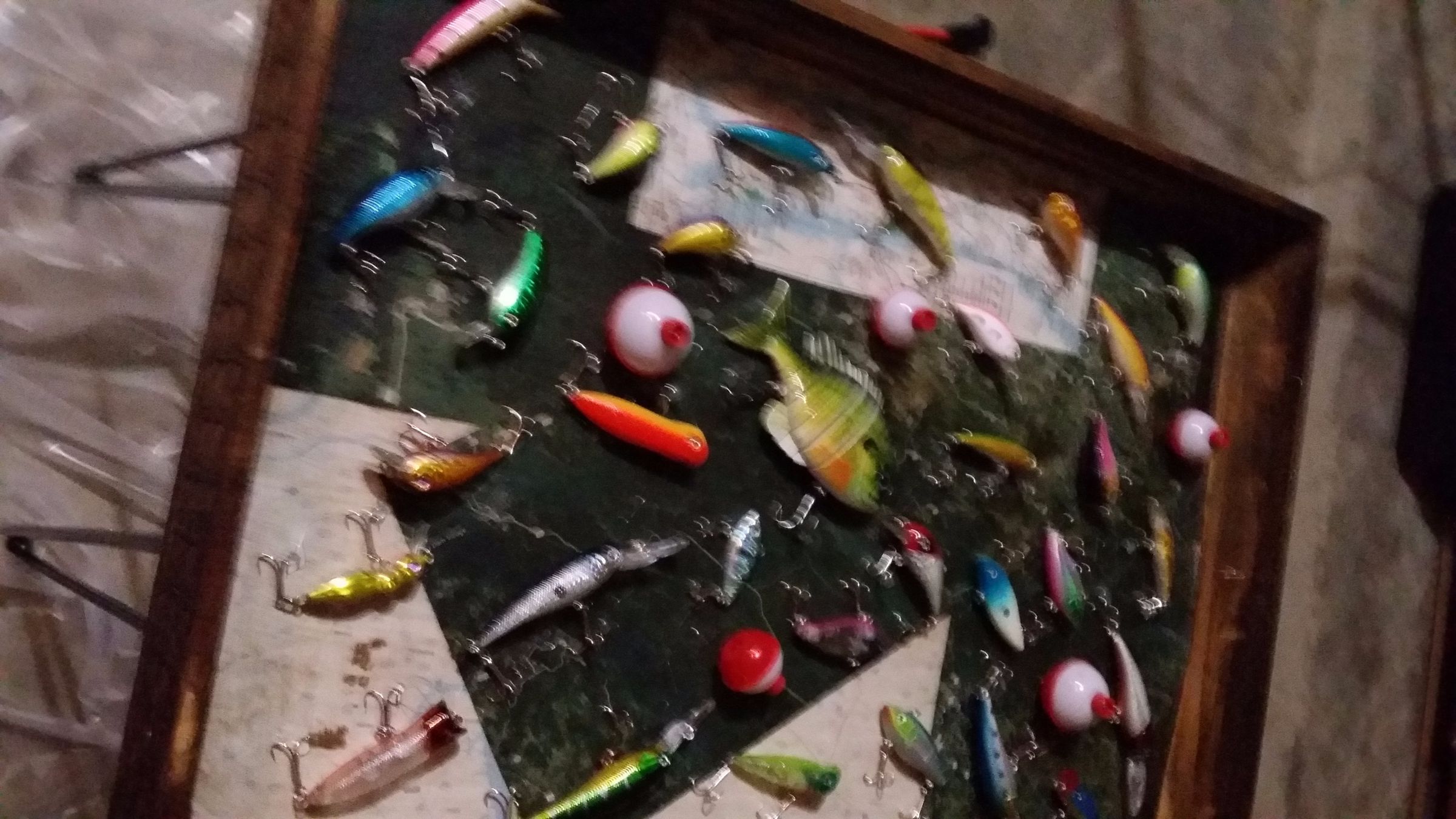 Fishing Lure Side Table : 7 Steps - Instructables