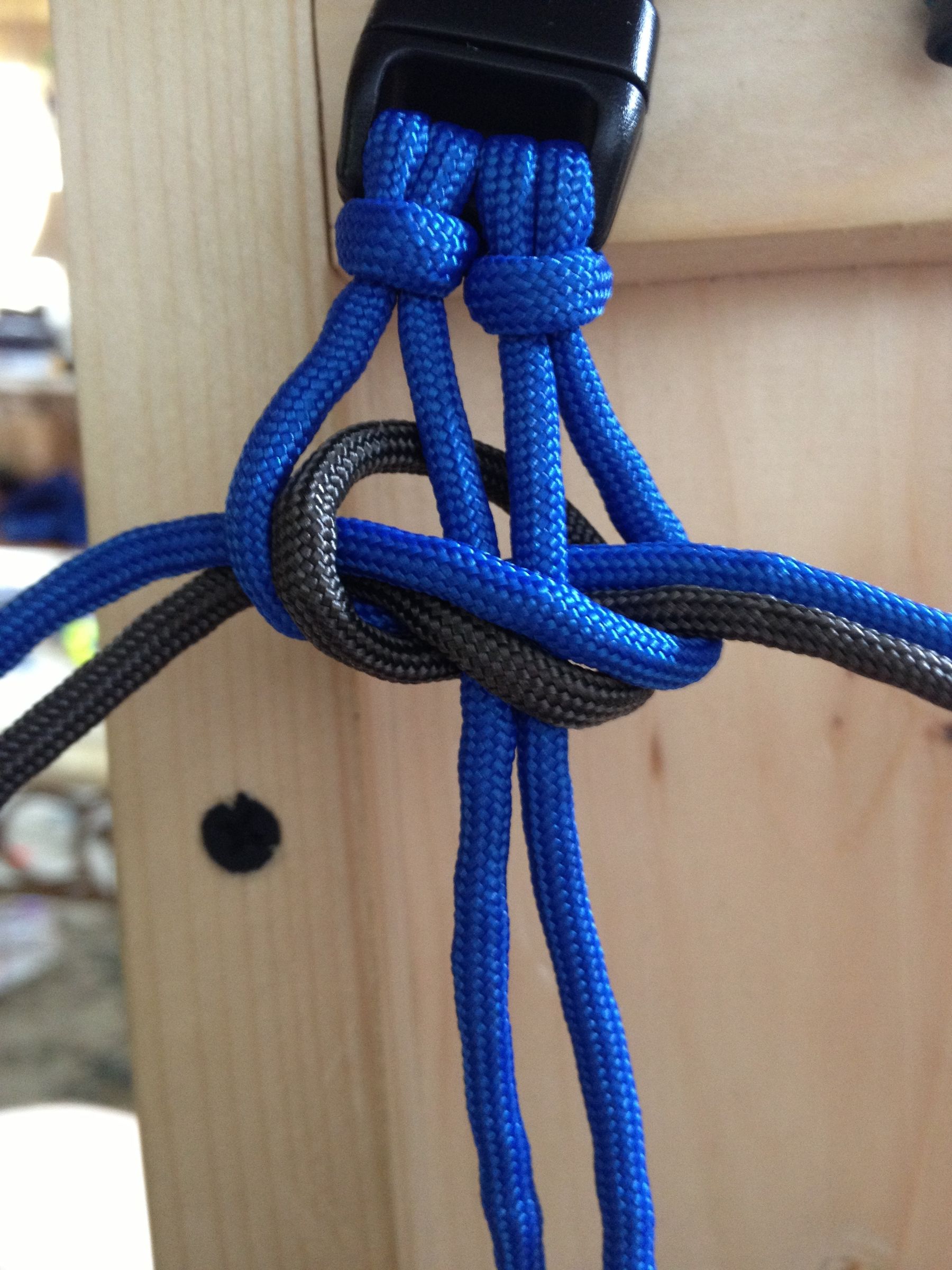 Paracord Monster Cobra : 13 Steps (with Pictures) - Instructables