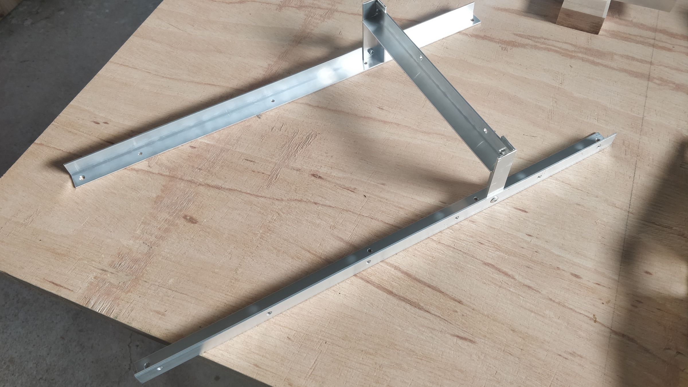 Desk With Built-in Computer and Laptop Height Stand : 10 Steps (with ...