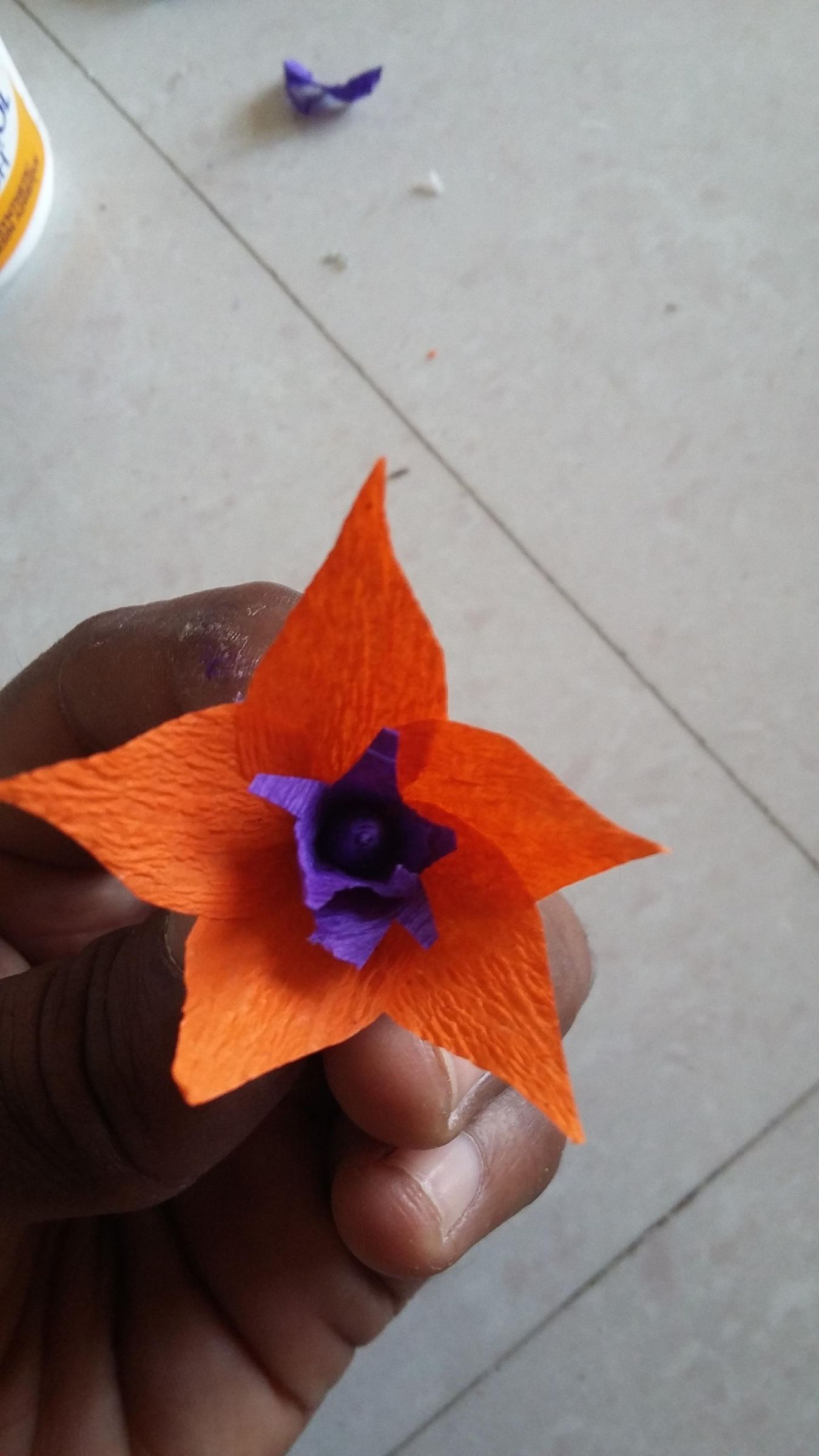 Beautiful Paper Flowers : 9 Steps (with Pictures) - Instructables