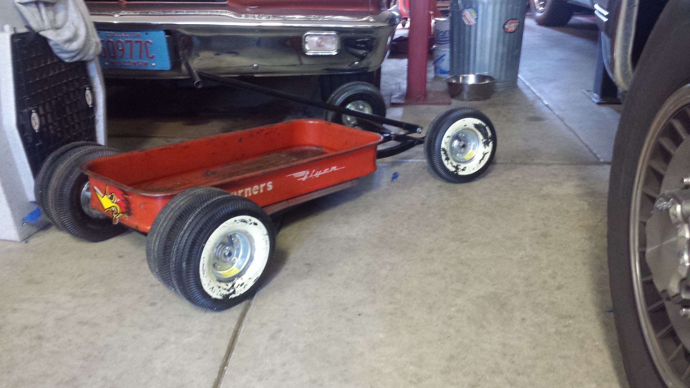 Low Rider Radio Flyer Wagon