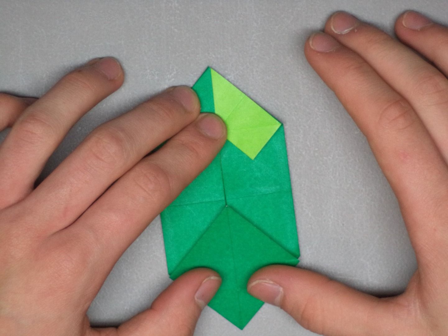 How to Fold an Origami Tank : 17 Steps (with Pictures) - Instructables