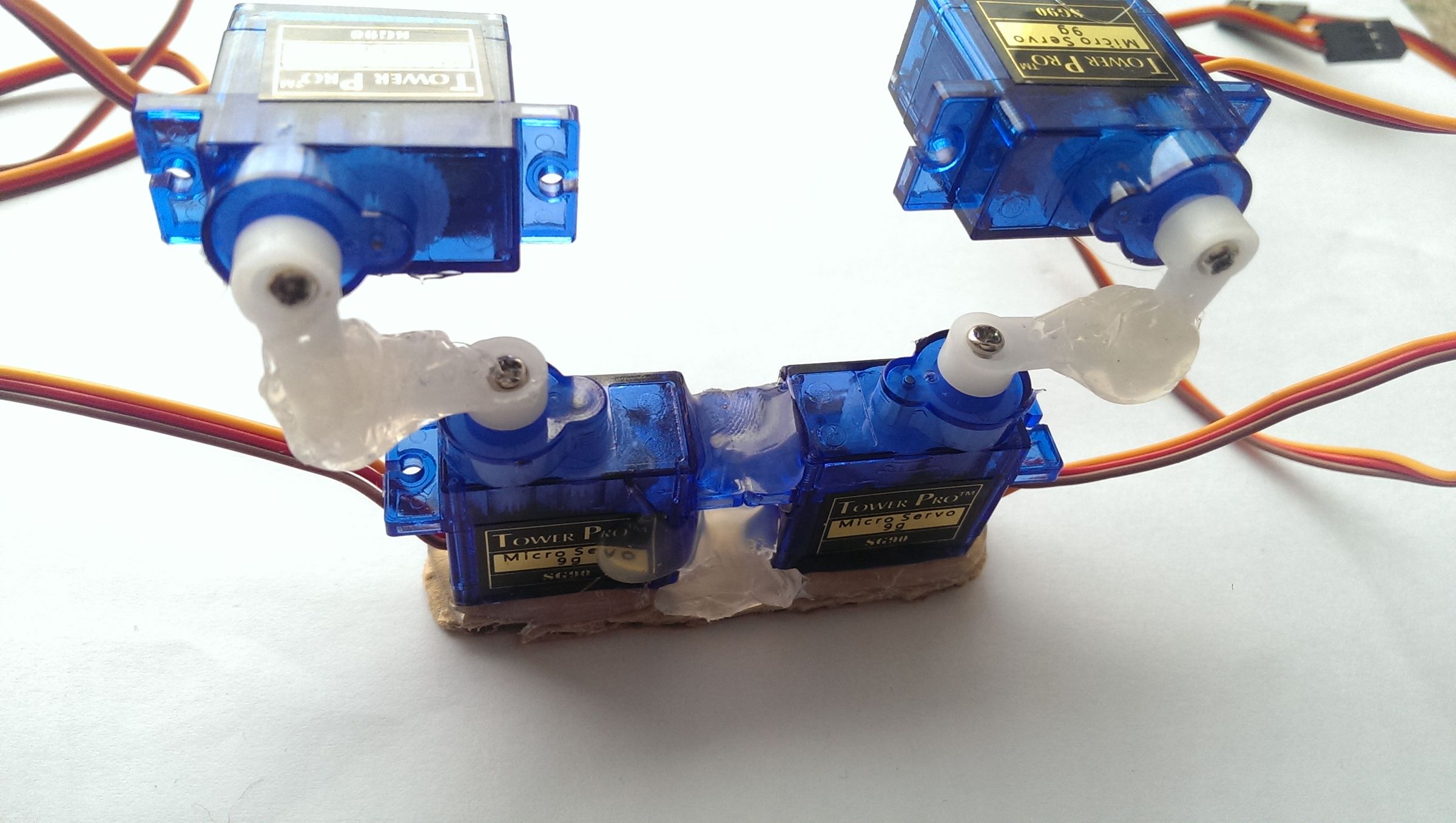 Simple Humanoid Walking and Dancing Robot (Arduino) : 9 Steps (with ...