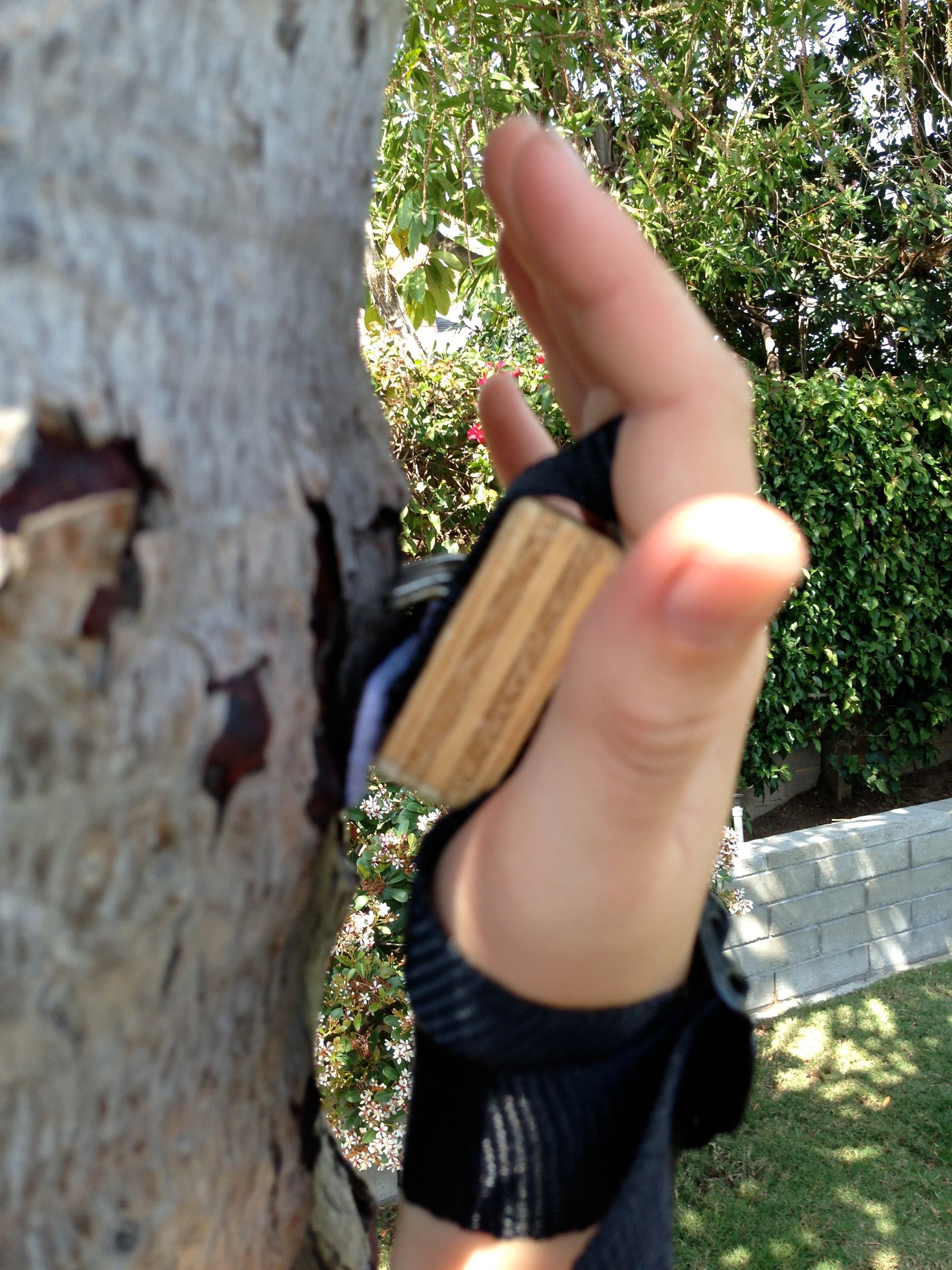 Ninja Climbing Claws, Shuko : 8 Steps - Instructables