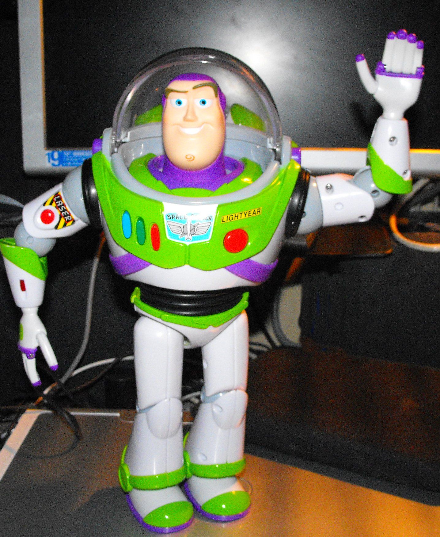 Buzz Lightyear Joint Repair : 5 Steps - Instructables