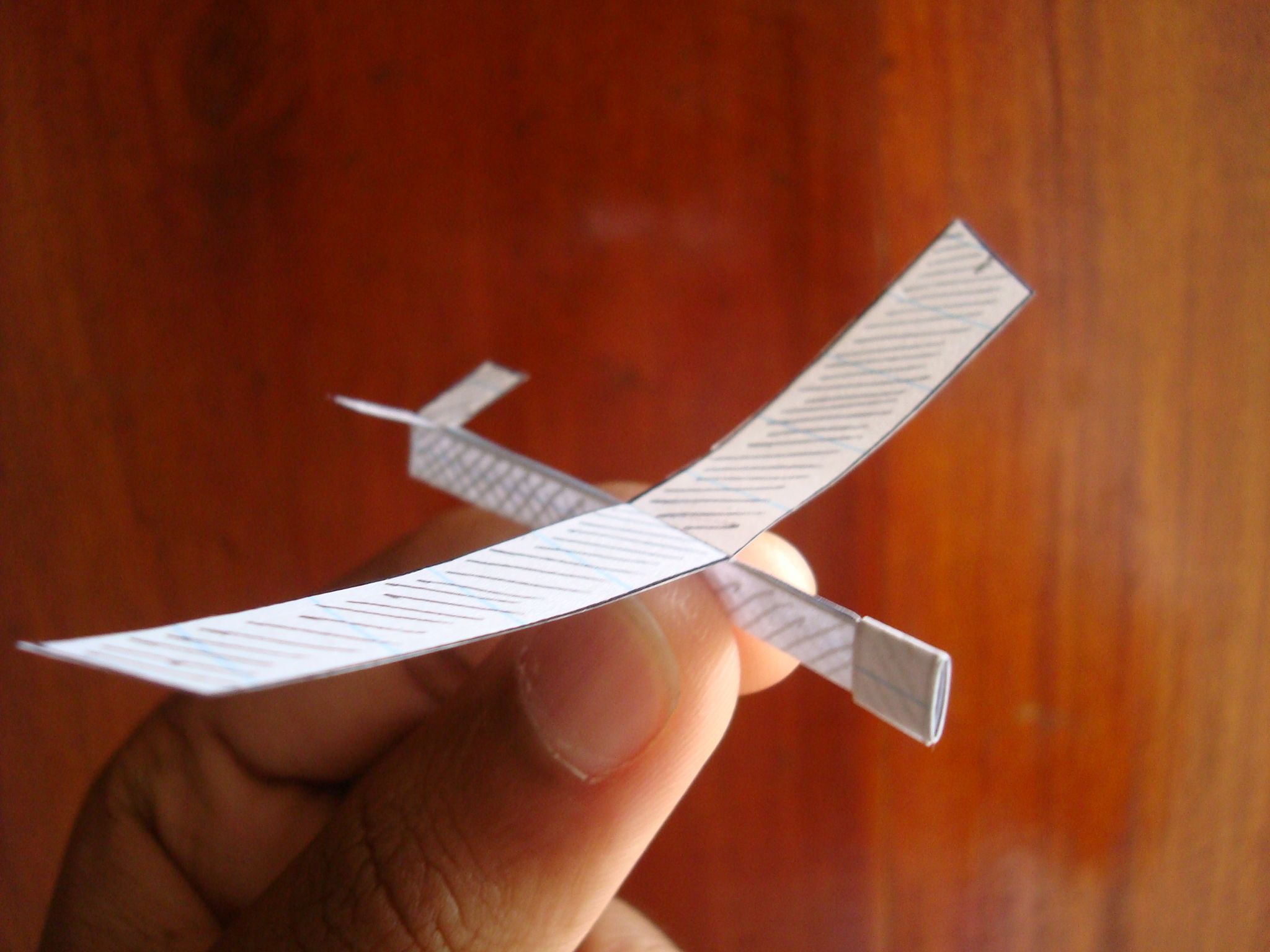 Mini Glider : 5 Steps (with Pictures) - Instructables