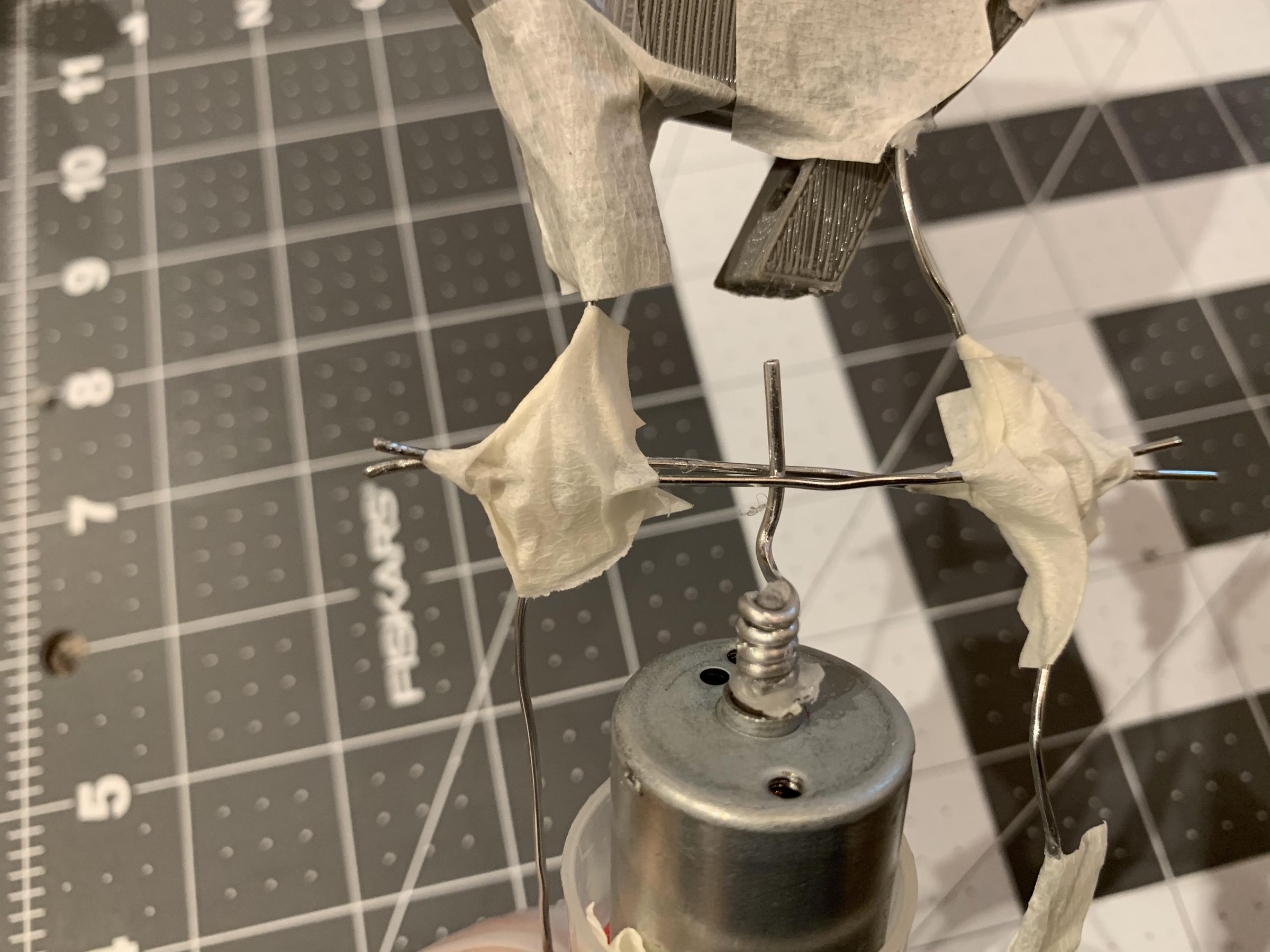 Create an Angler Fish Robot That Cruises and Lights Up! : 9 Steps (with ...