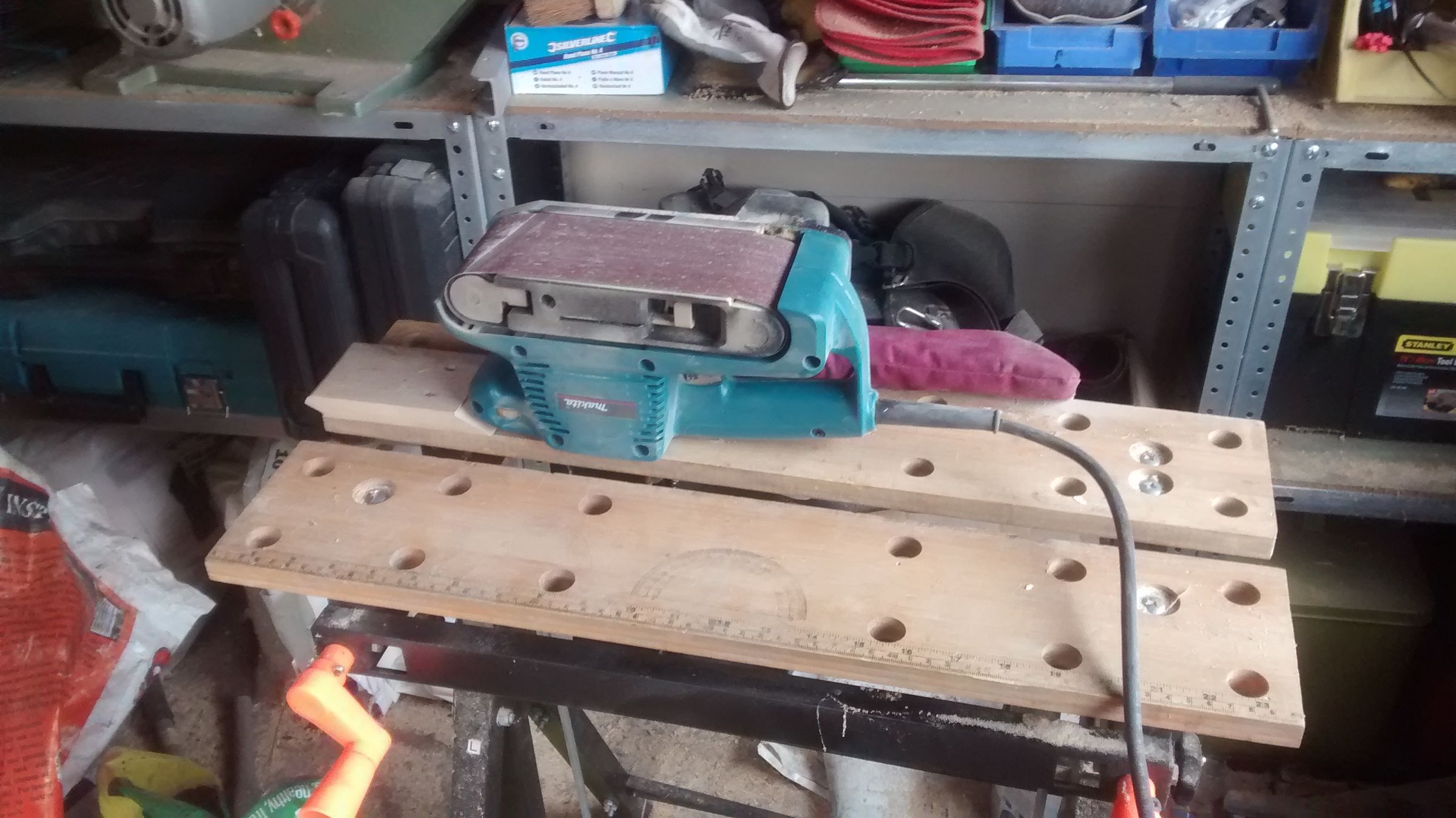 Insect/Bee House : 9 Steps (with Pictures) - Instructables