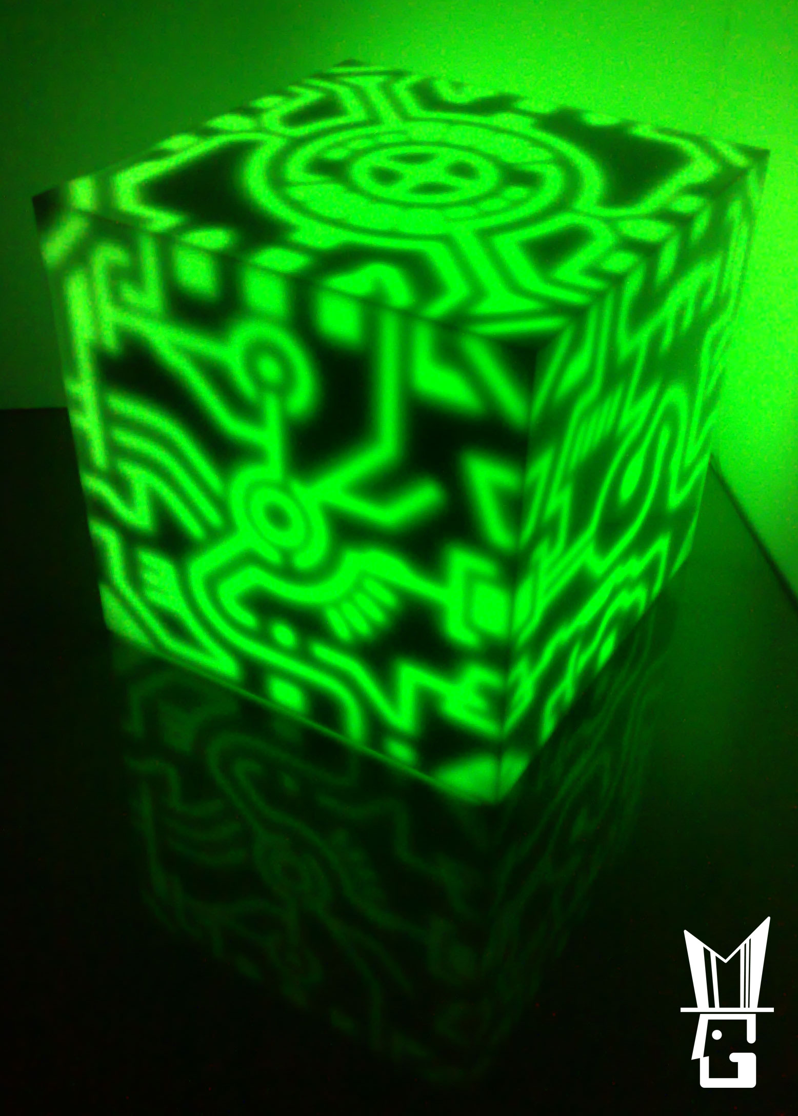 How to Make a TRON Style Lamp: the MADYLIGHT : 18 Steps (with Pictures ...