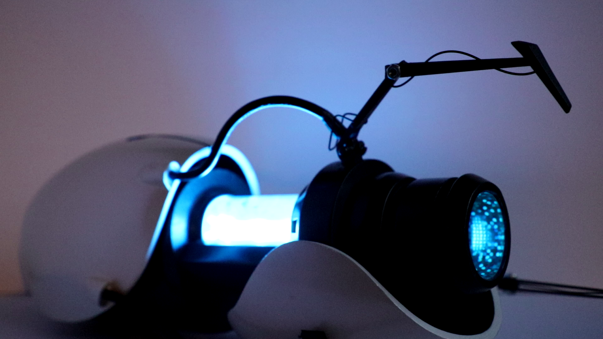 Making a LED Aperture Science Handheld Portal Device : 6 Steps (with ...