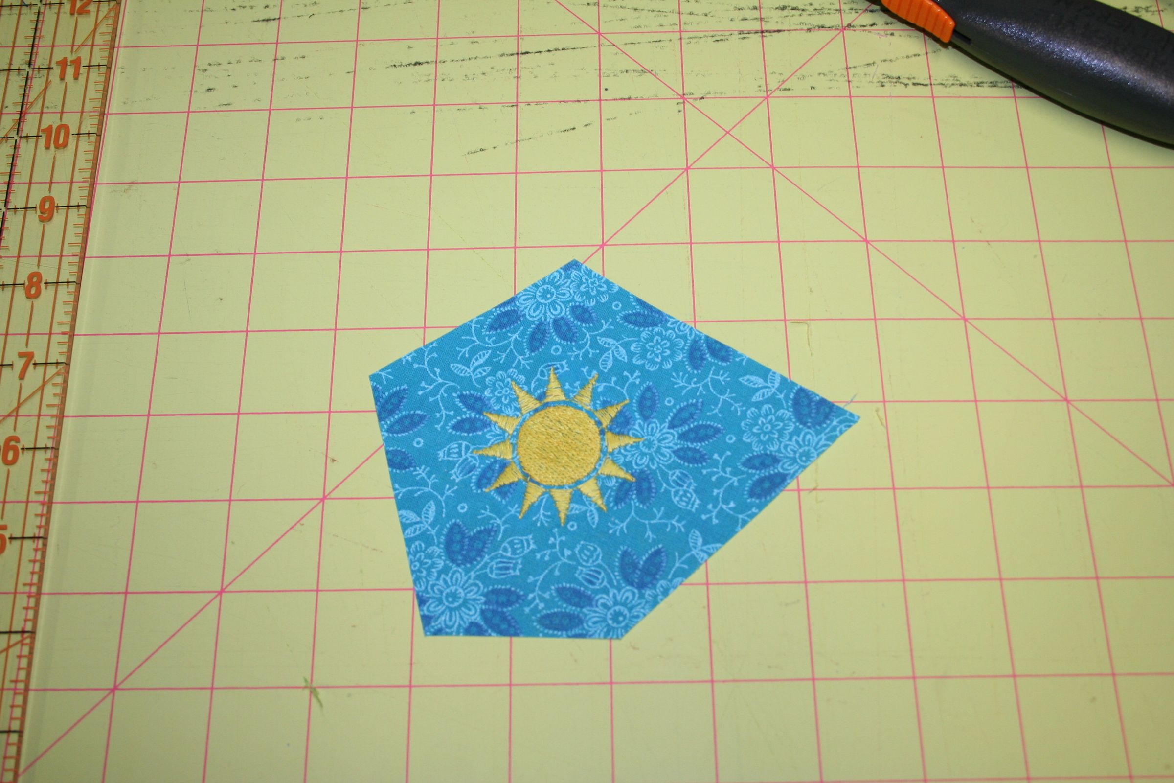 How to Sew an Easy Crazy Quilt Block : 9 Steps (with Pictures ...