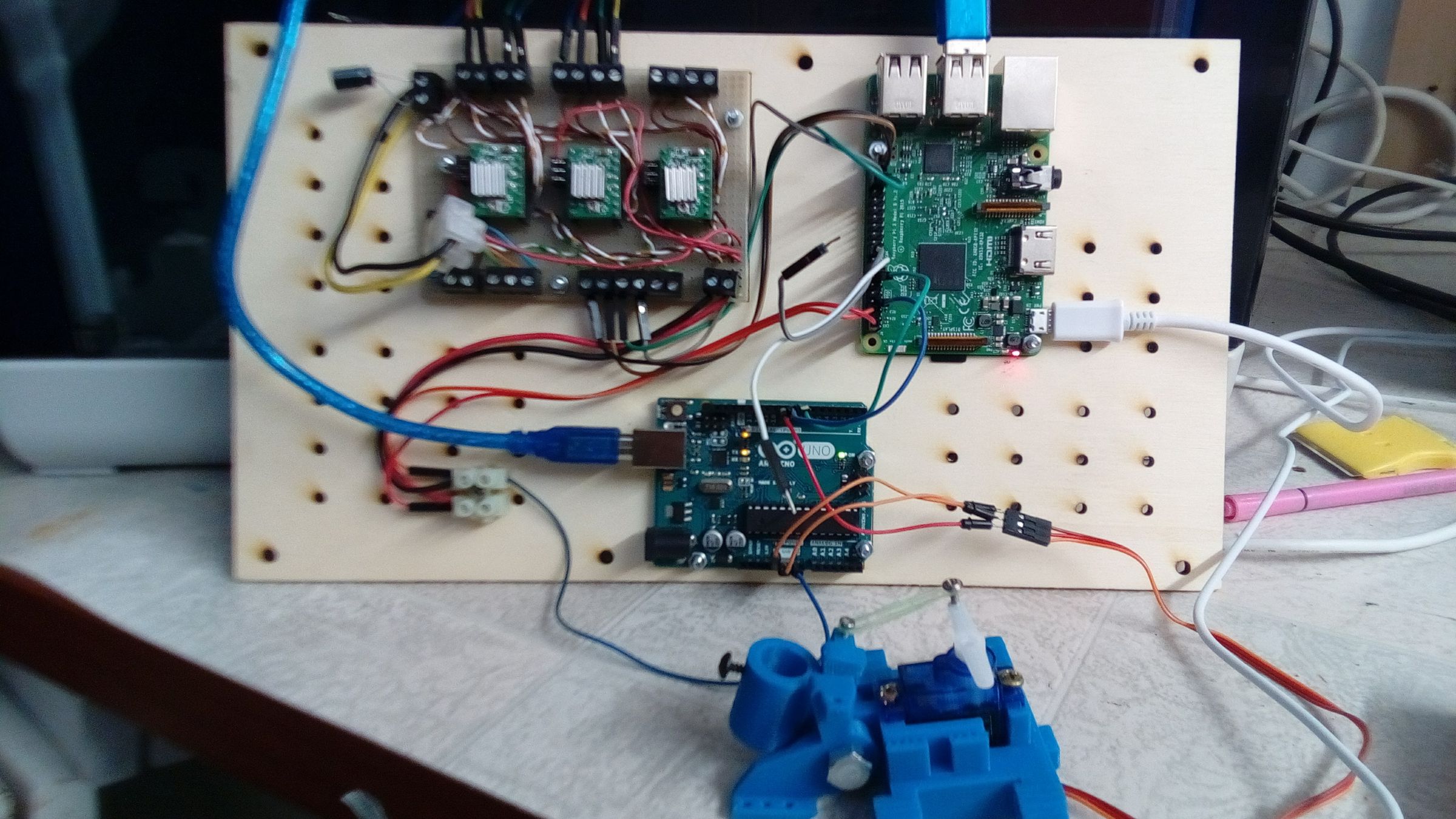 IBoard! Web-controlled Whiteboard : 9 Steps (with Pictures) - Instructables