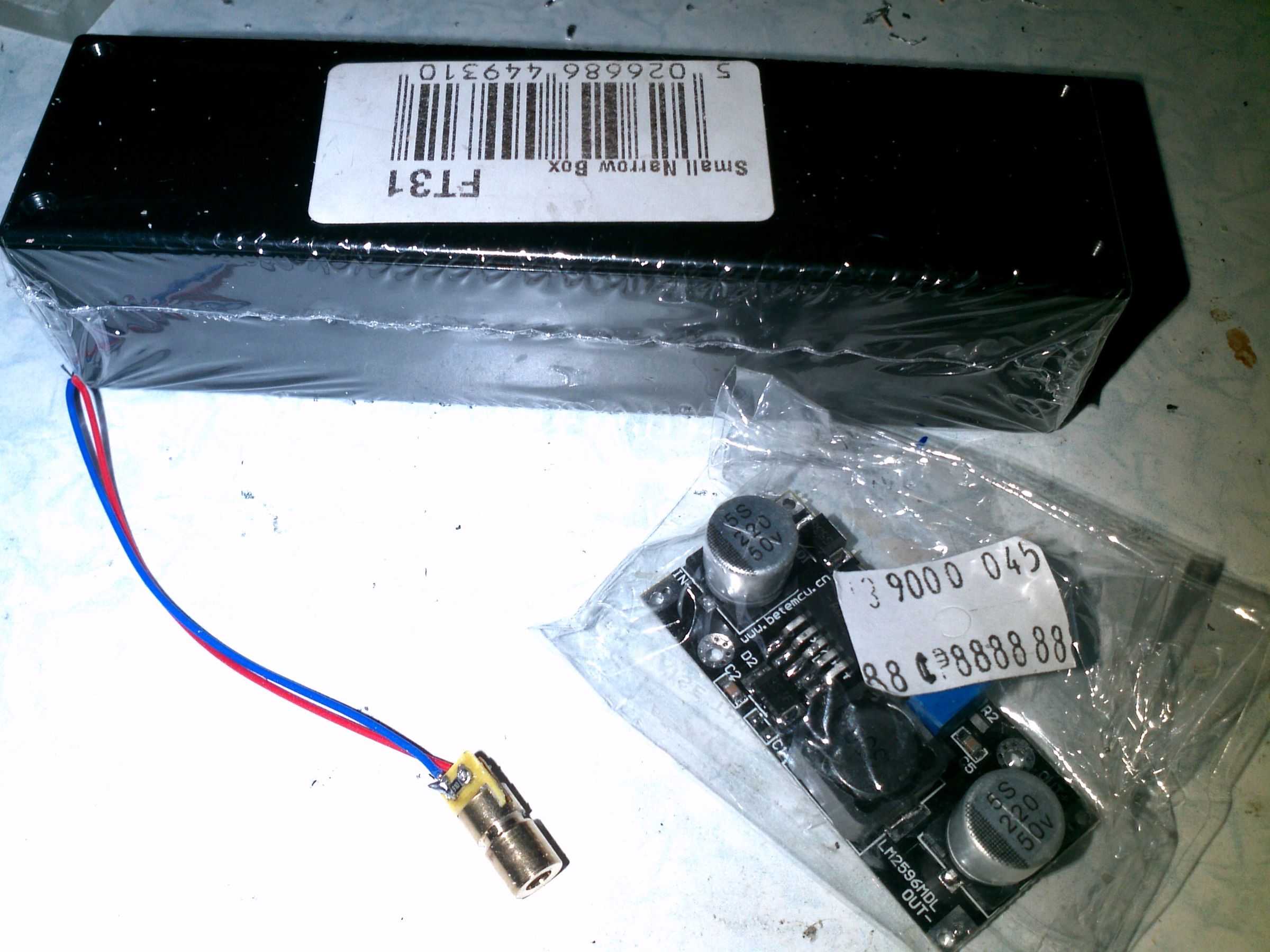 Predator Laser Pointer : 3 Steps - Instructables