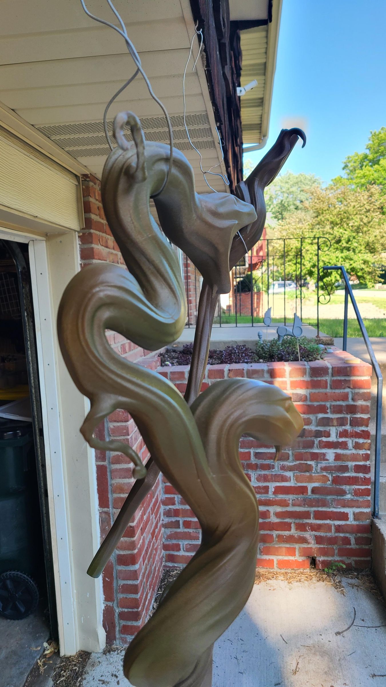 Fearne Calloway (Critical Role) Staff for Cosplay : 6 Steps (with ...