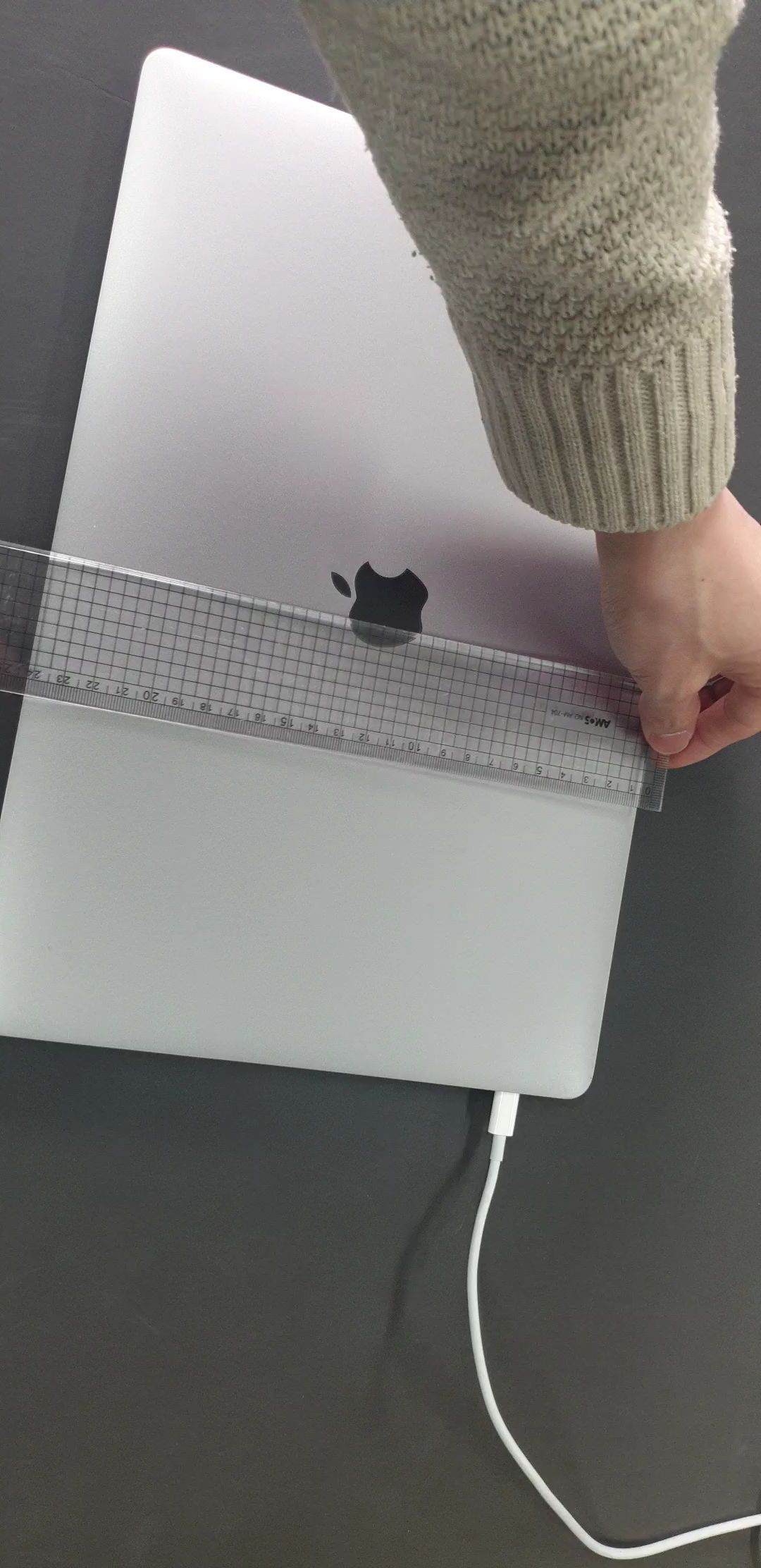 How to Make DIY Laptop Stand - Instructables