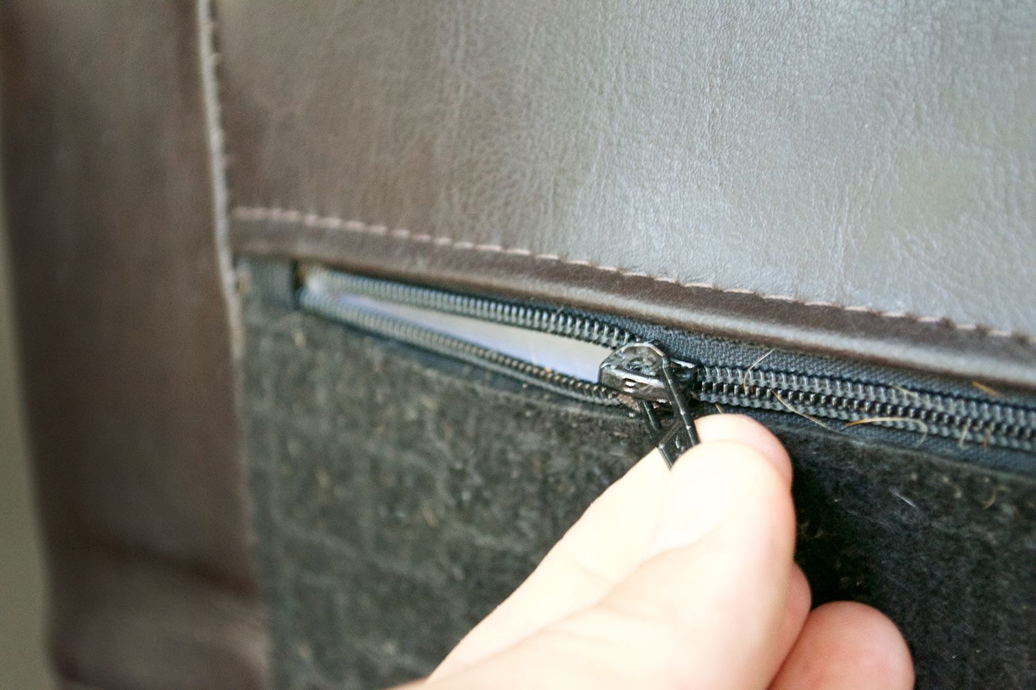 Repair Leather Sofa Stitching : 3 Steps (with Pictures) - Instructables