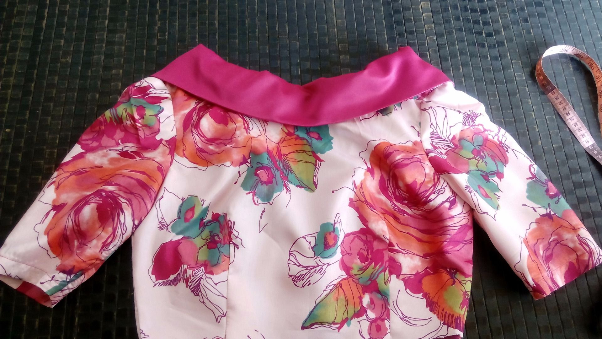 The Full Rolled Collar Dress : 6 Steps (with Pictures) - Instructables