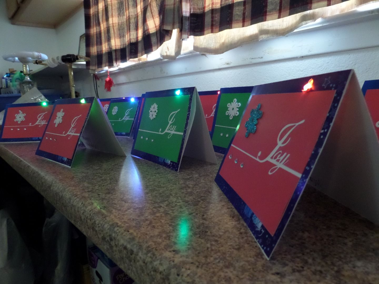 LED Pop-up Holiday Card : 6 Steps (with Pictures) - Instructables