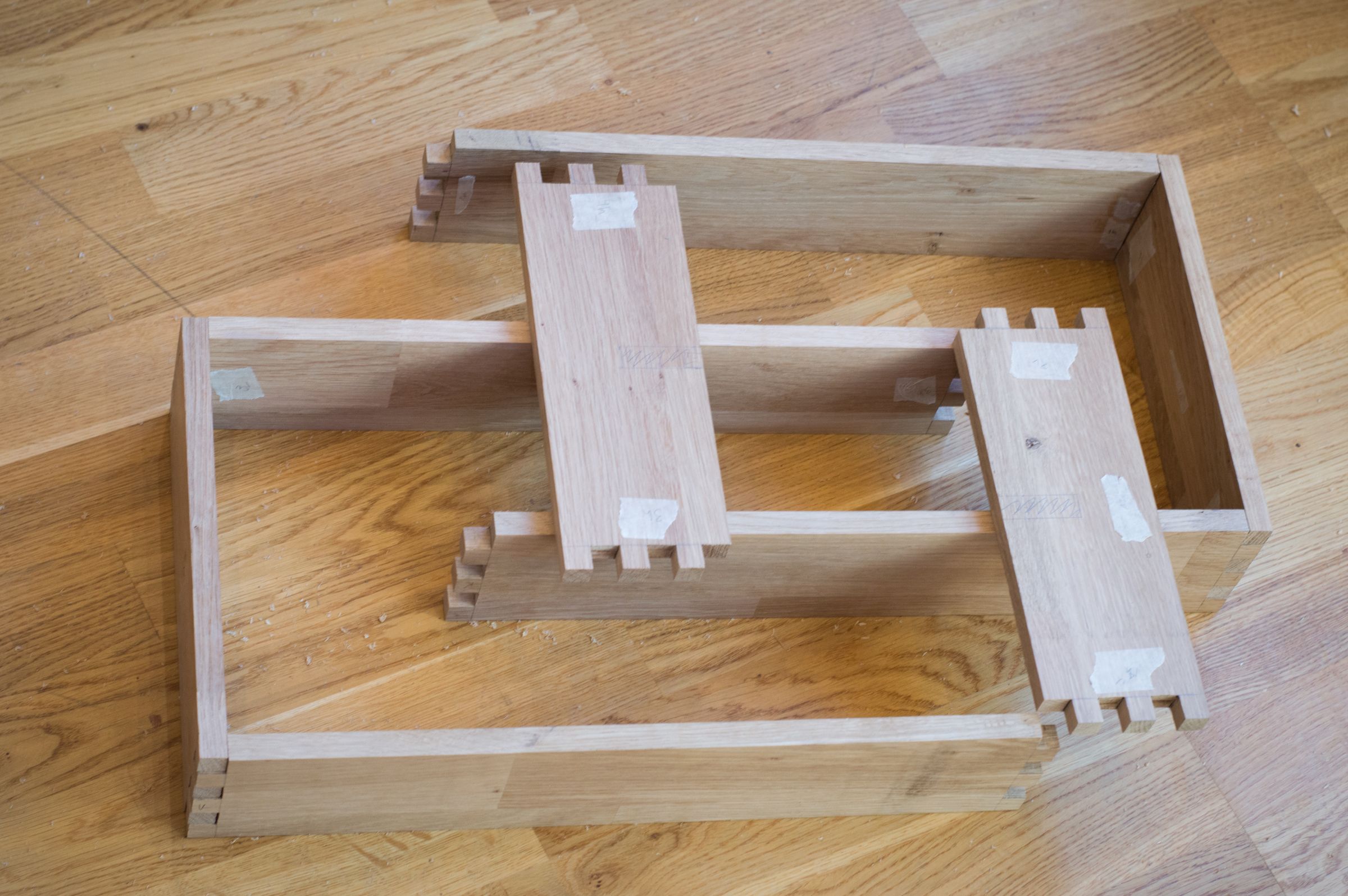 Interlocking Shelf : 16 Steps (with Pictures) - Instructables