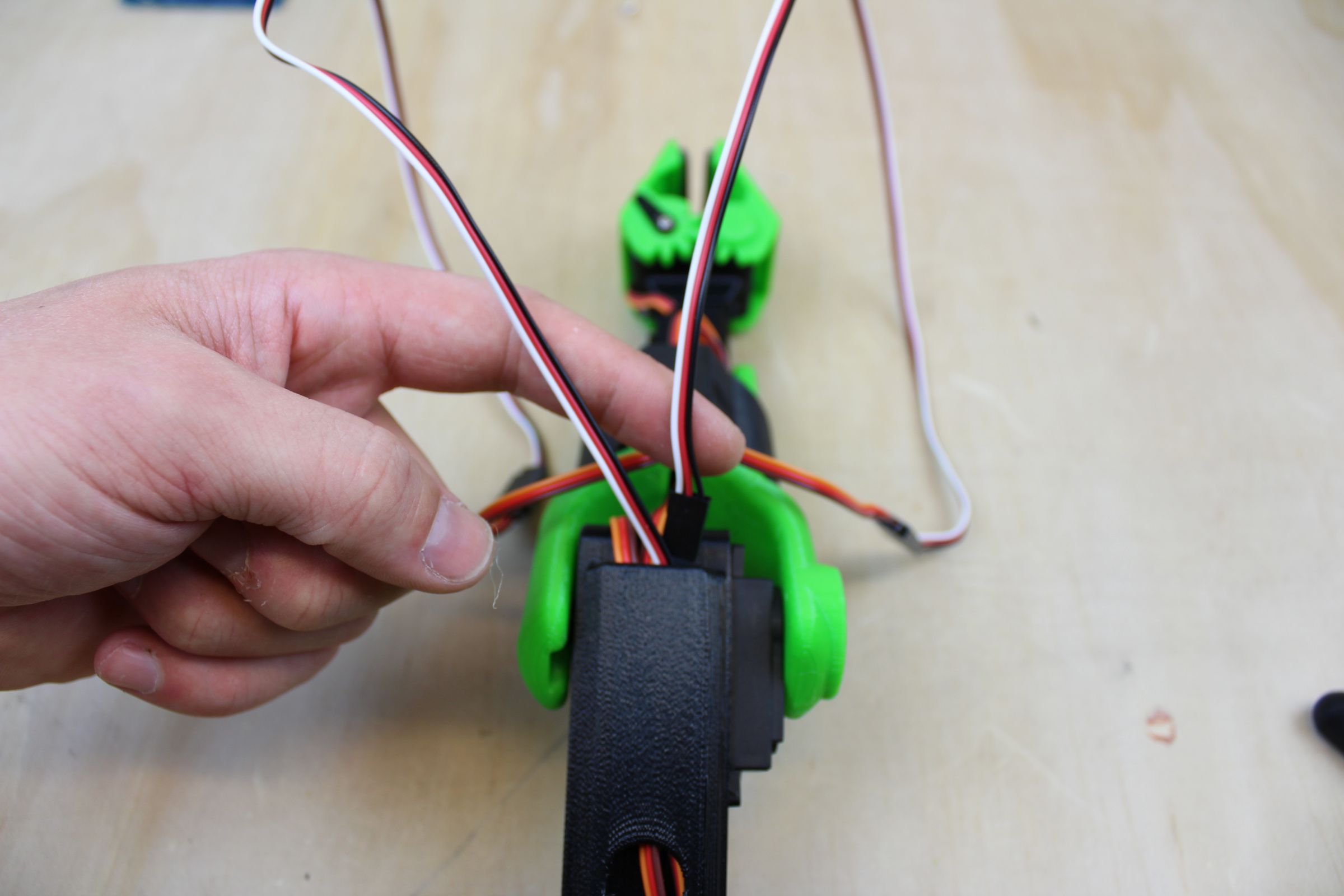 LittleArm Big: a Large 3D Printed Arduino Robot Arm : 19 Steps (with ...