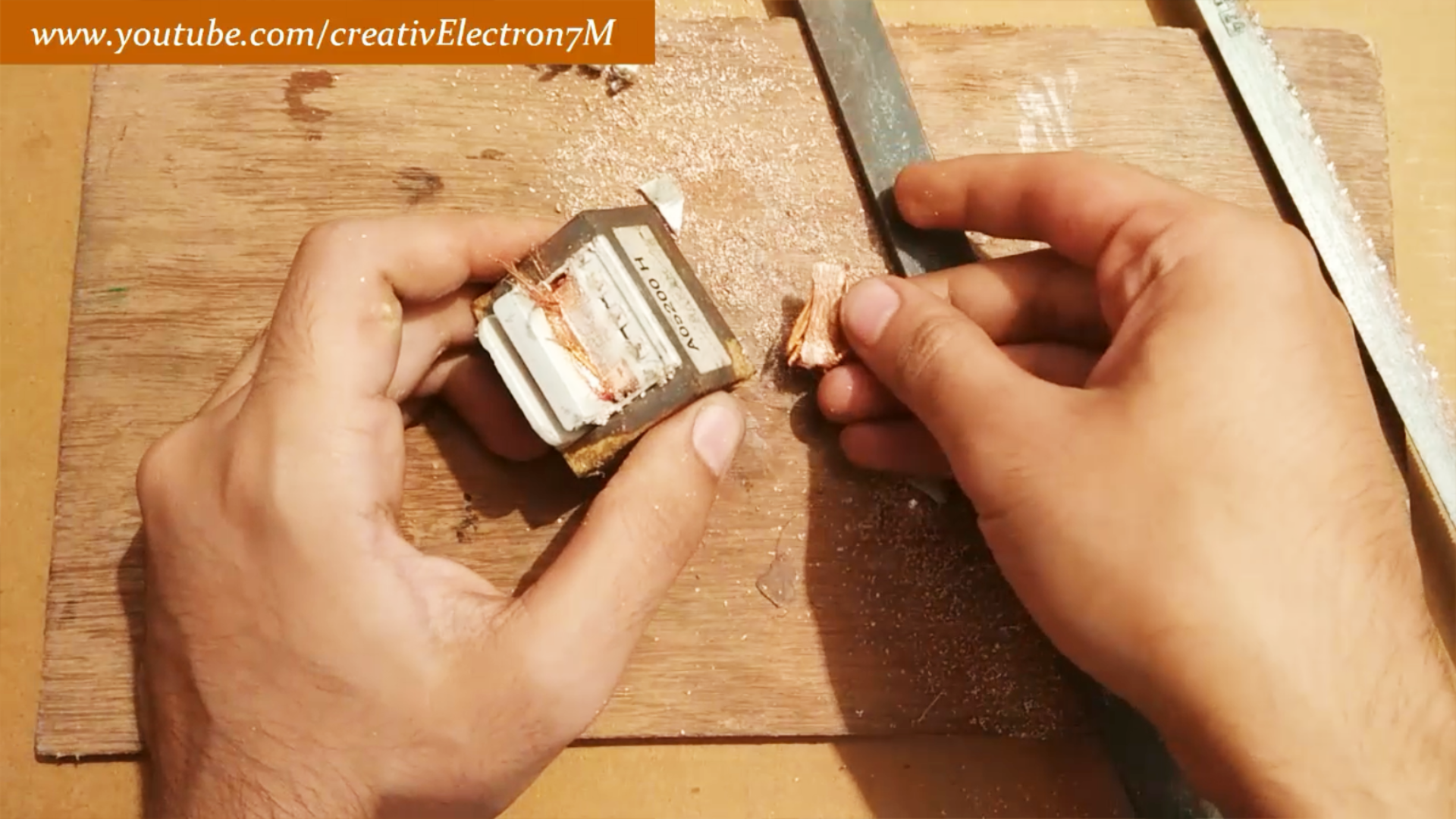 How to Make a 1 Amp to 50 Amps Current Boost Inverter Circuit DIY : 4 ...