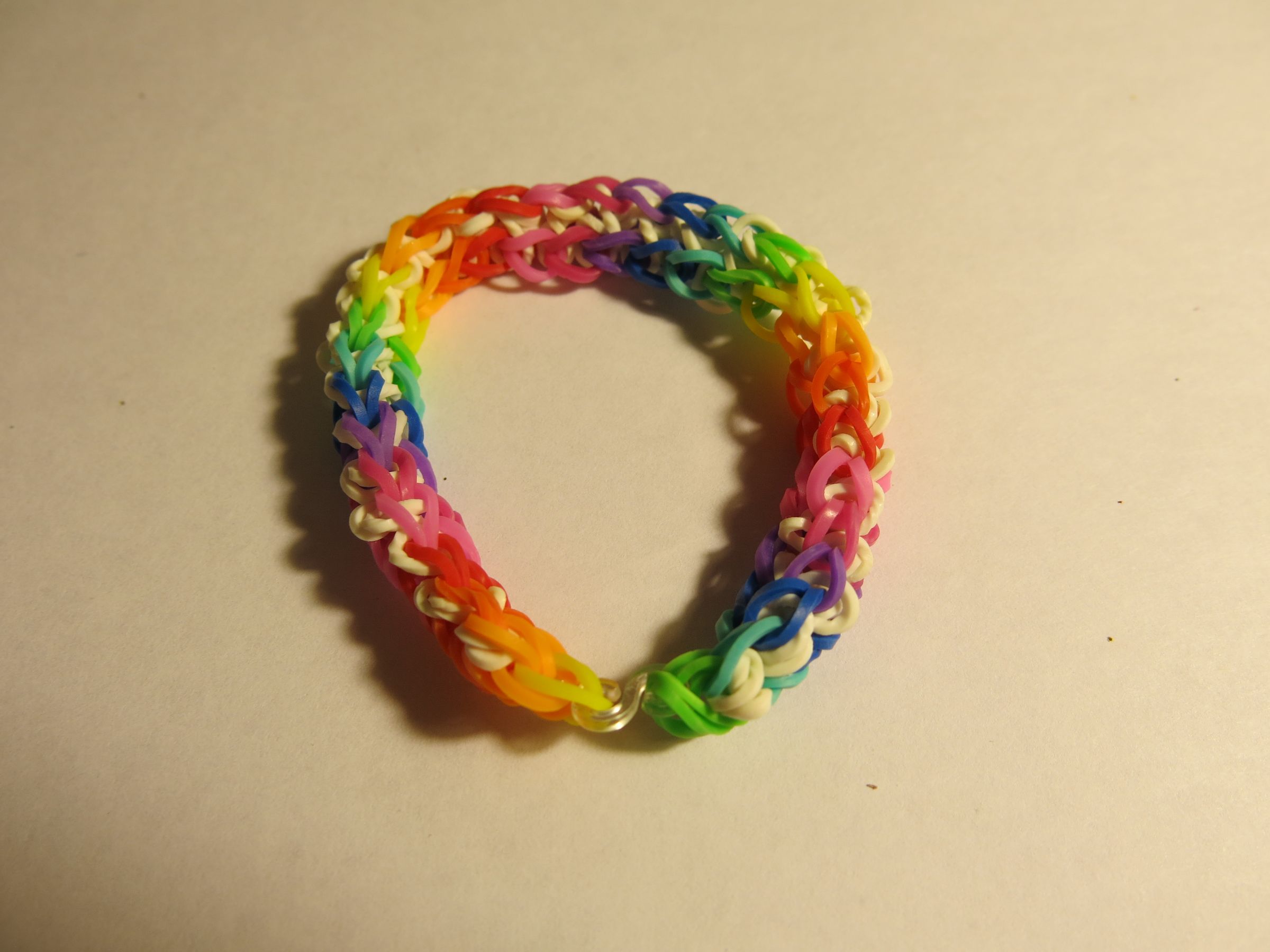 Infinity Stripe Bracelet : 6 Steps - Instructables