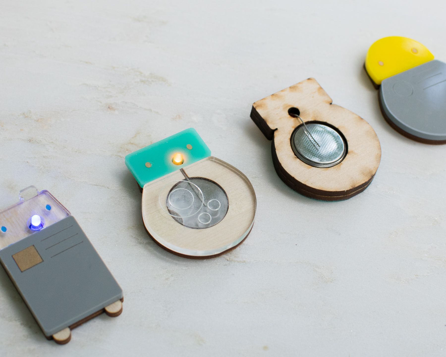 Mix and Match Light Up Droid Pins : 4 Steps (with Pictures) - Instructables