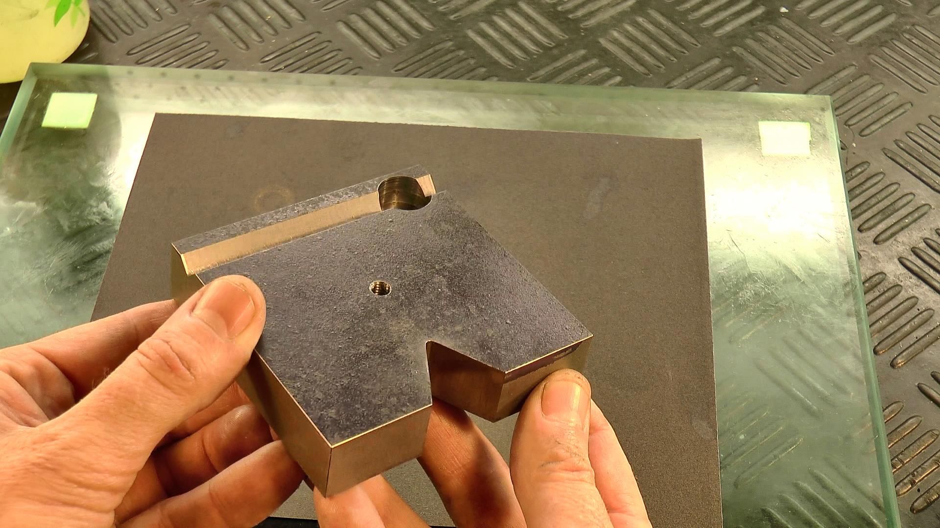 Machining a Finger Plate Clamping Tool : 11 Steps (with Pictures ...