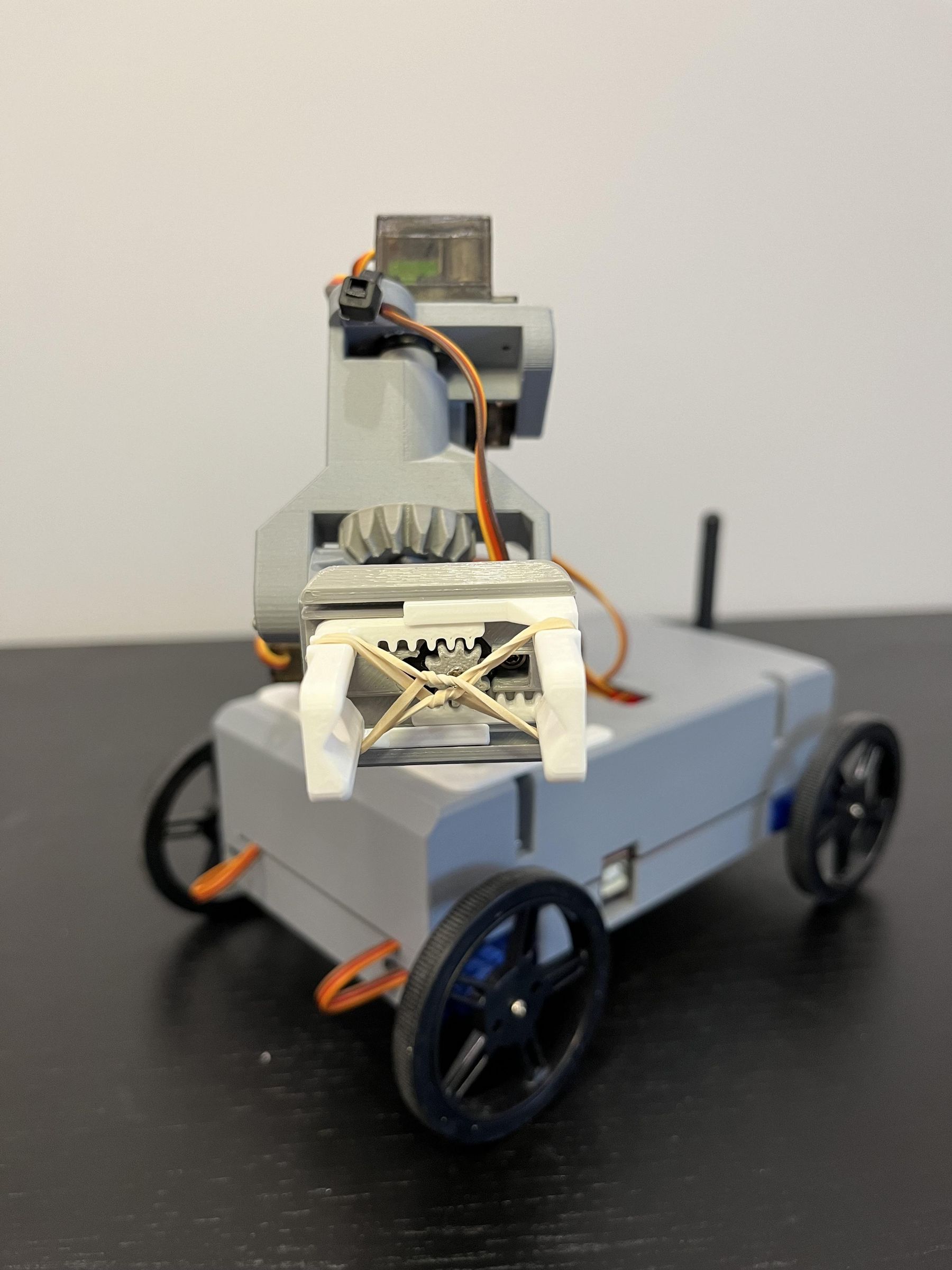 3D Printed Arduino Servo Platform With Robotic Arm : 4 Steps ...