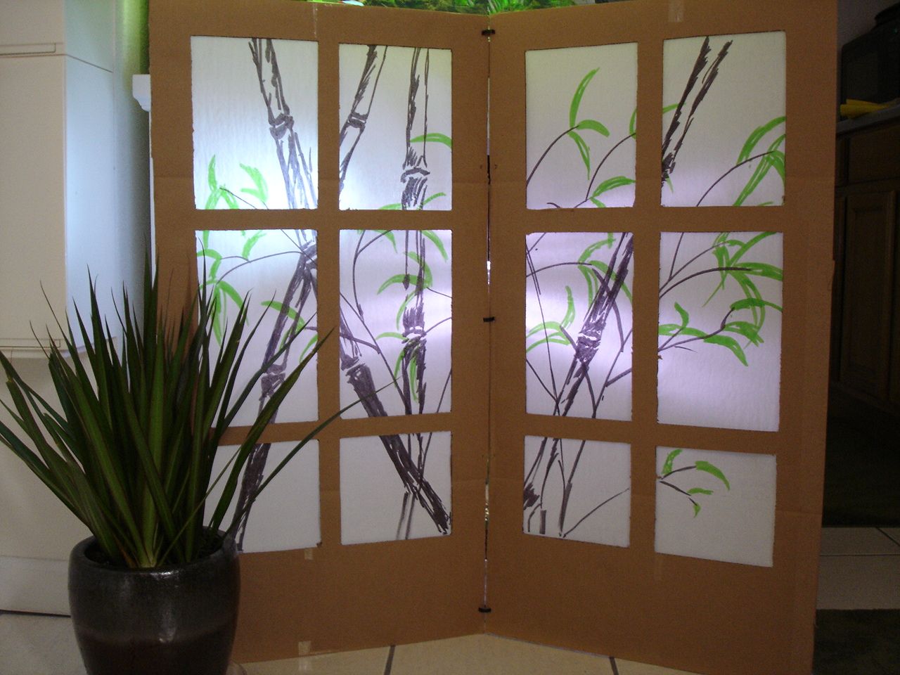 Cardboard Shoji Screen - Room Partition : 7 Steps (with Pictures ...