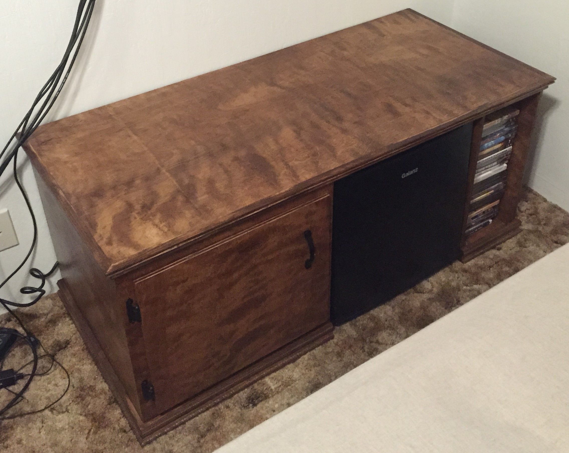 Custom Entertainment Cabinet : 3 Steps - Instructables