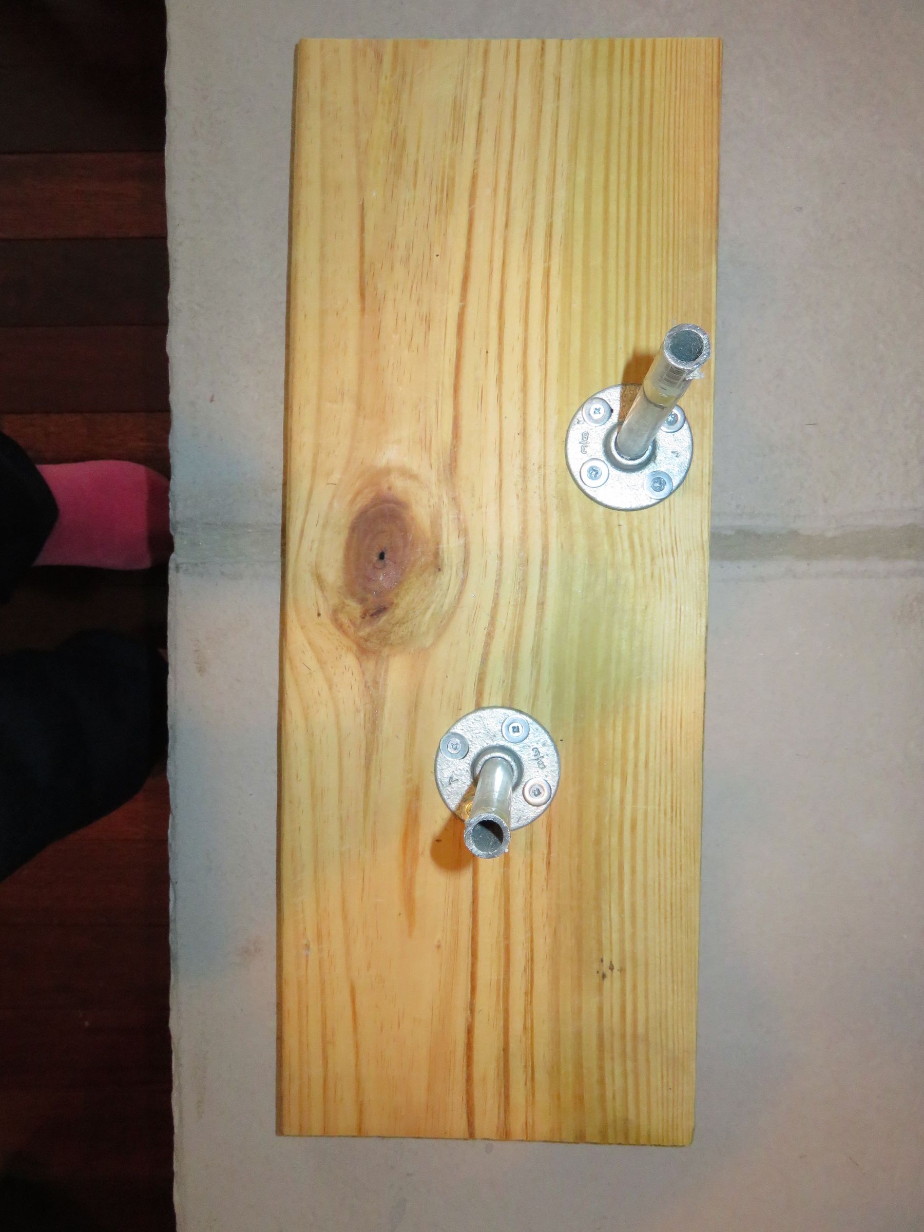 Skeleton Stand : 5 Steps - Instructables