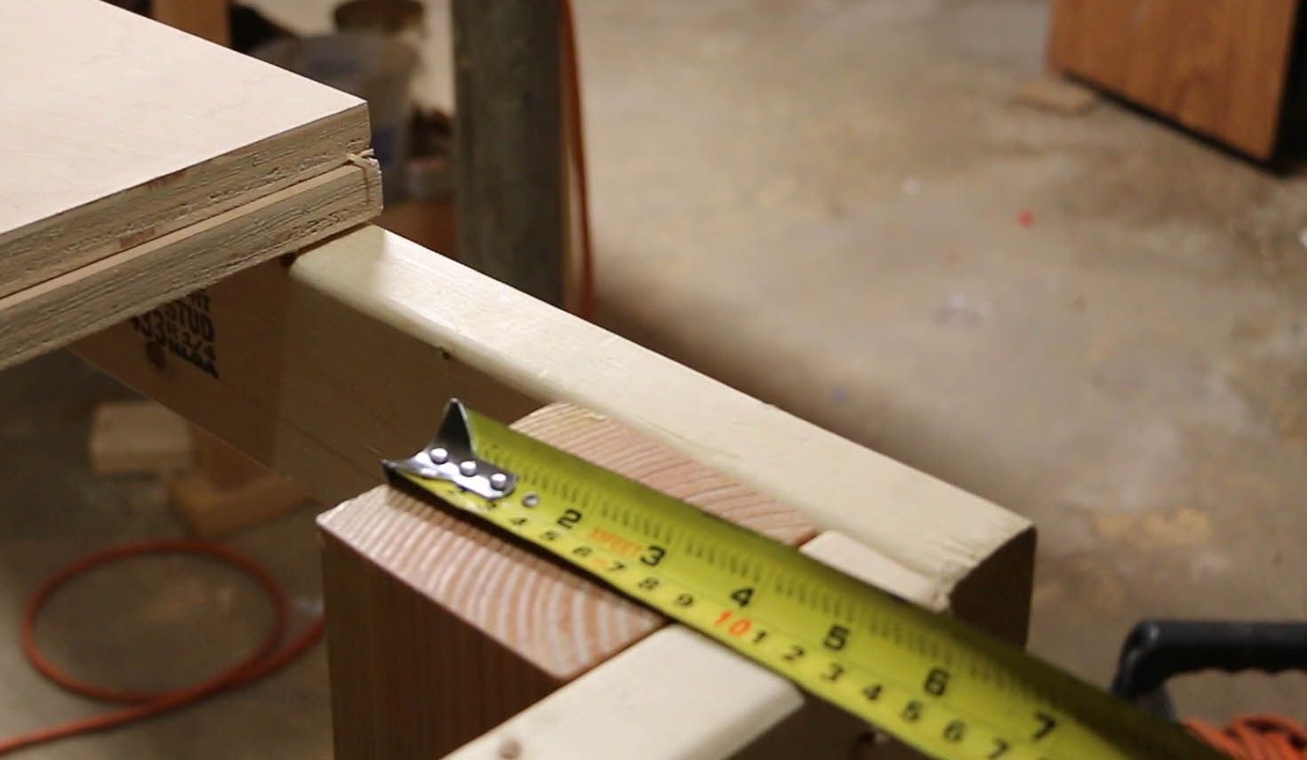 Simple & Sturdy Workbench : 7 Steps (with Pictures) - Instructables