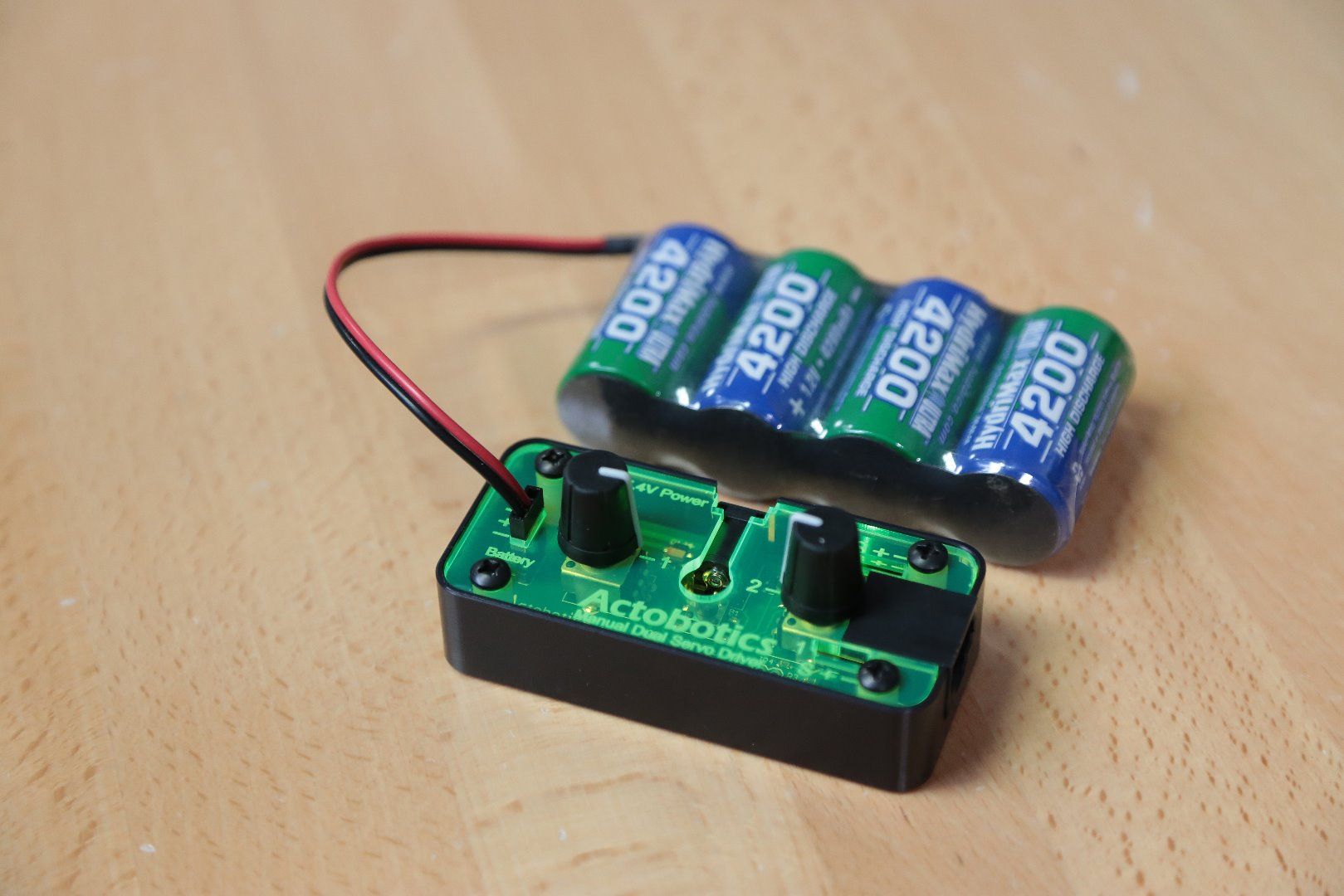 How to Use the Actobotics Servo Controller : 7 Steps - Instructables