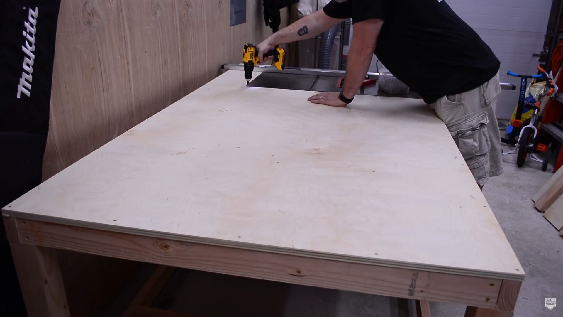 Modular Outfeed Table | How to Build - Woodworking : 38 Steps (with ...