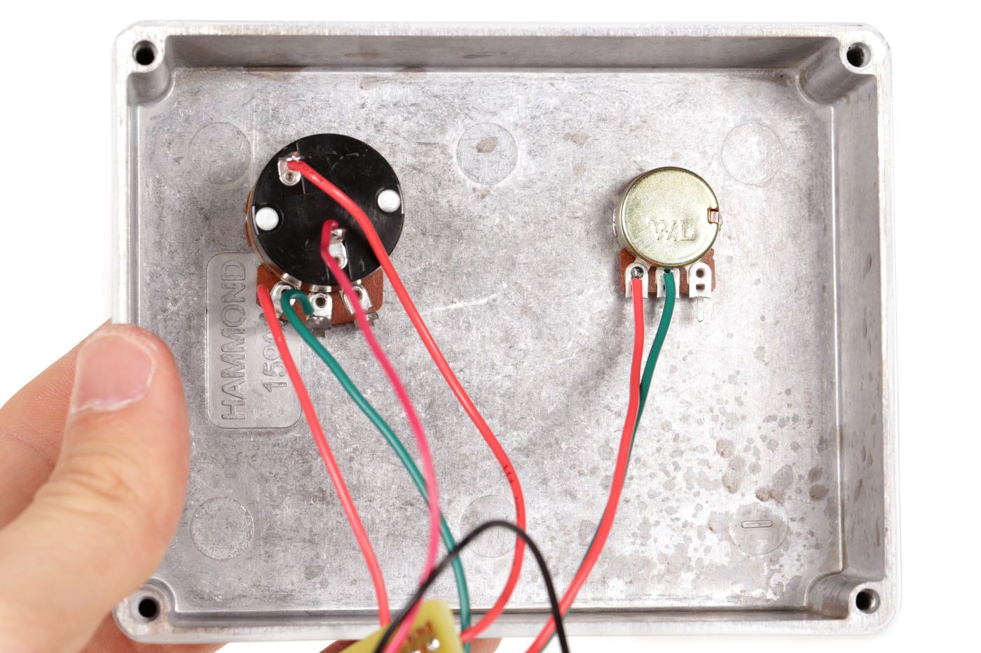 Atari Punk Console Synthesizer : 17 Steps (with Pictures) - Instructables