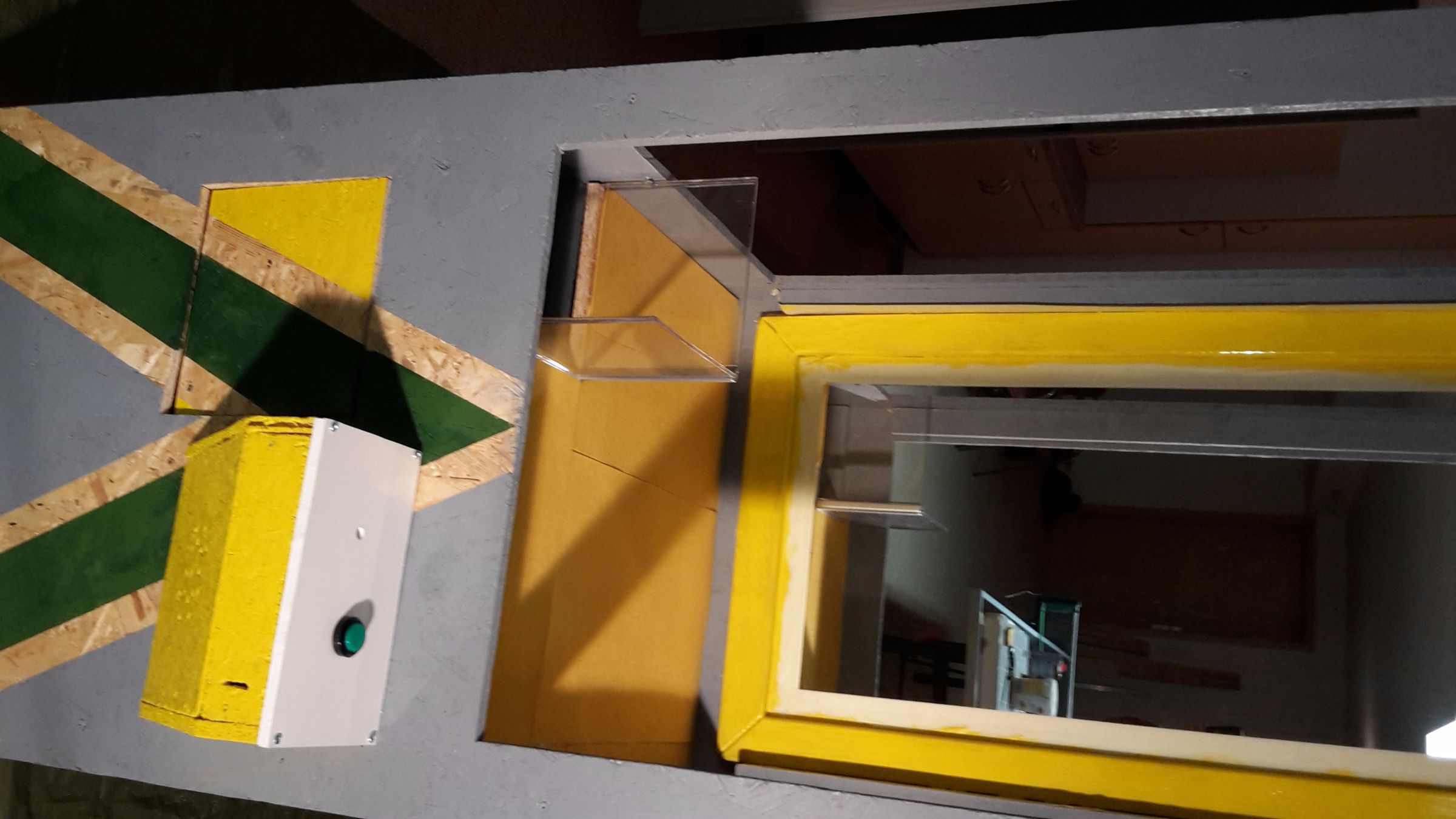 HOMEMADE CLAW MACHINE : 7 Steps (with Pictures) - Instructables