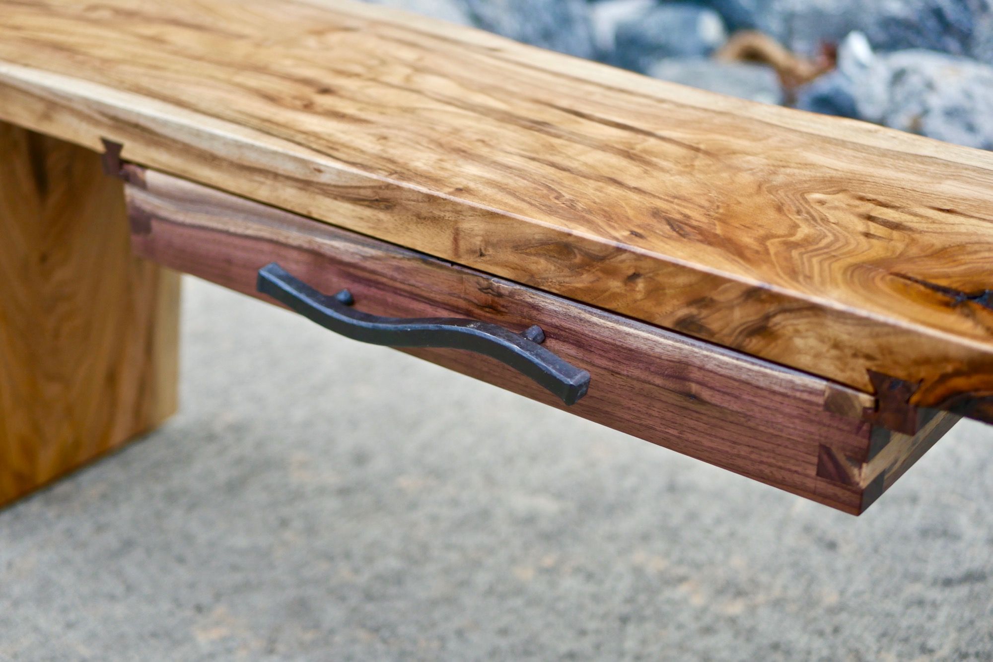 Modern Live Edge Waterfall Coffee Table | How to Build : 22 Steps (with ...