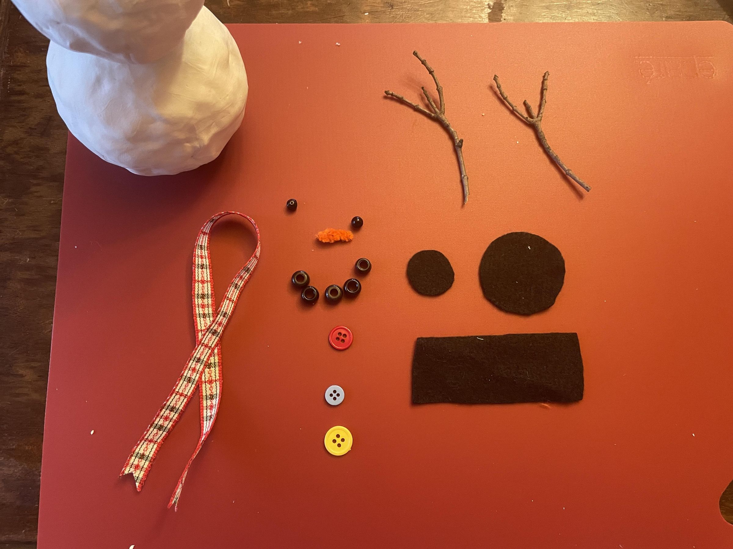 3D Snowman Sculpture - Instructables