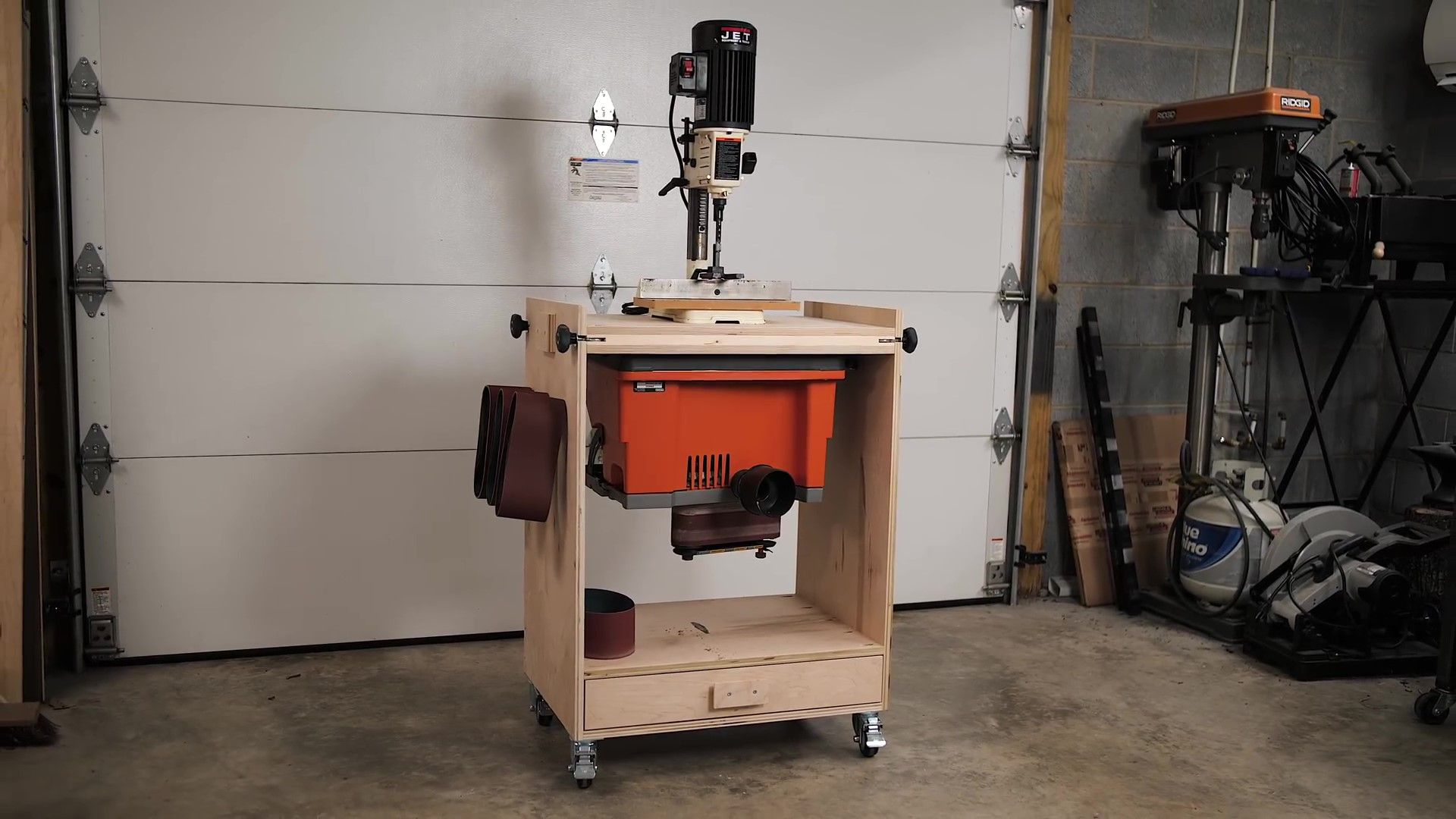 How to Build a DIY Flip Top Tool Stand Workstation // Woodworking Shop ...