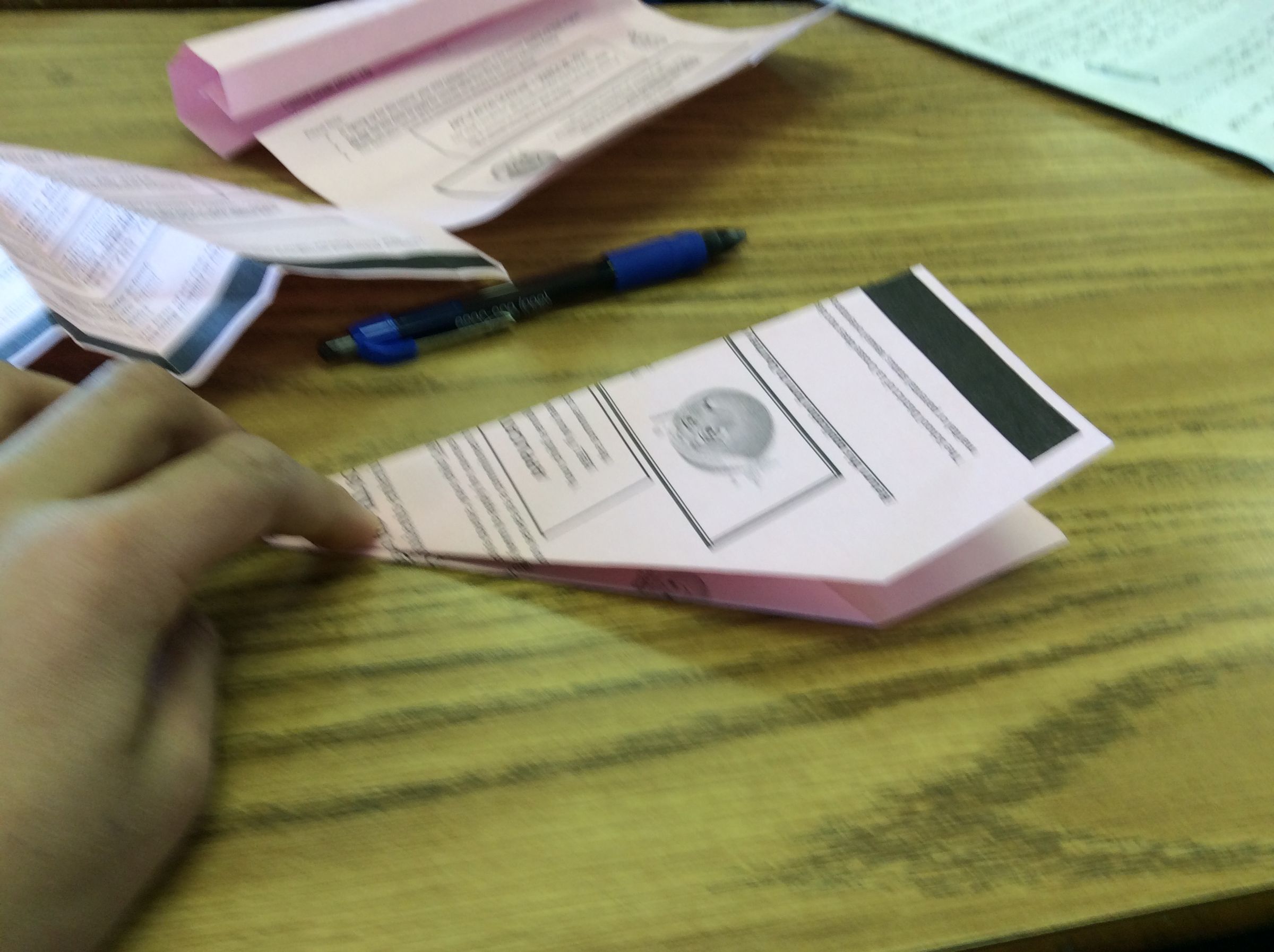 Nakamura Lock Paper Airplane : 6 Steps - Instructables