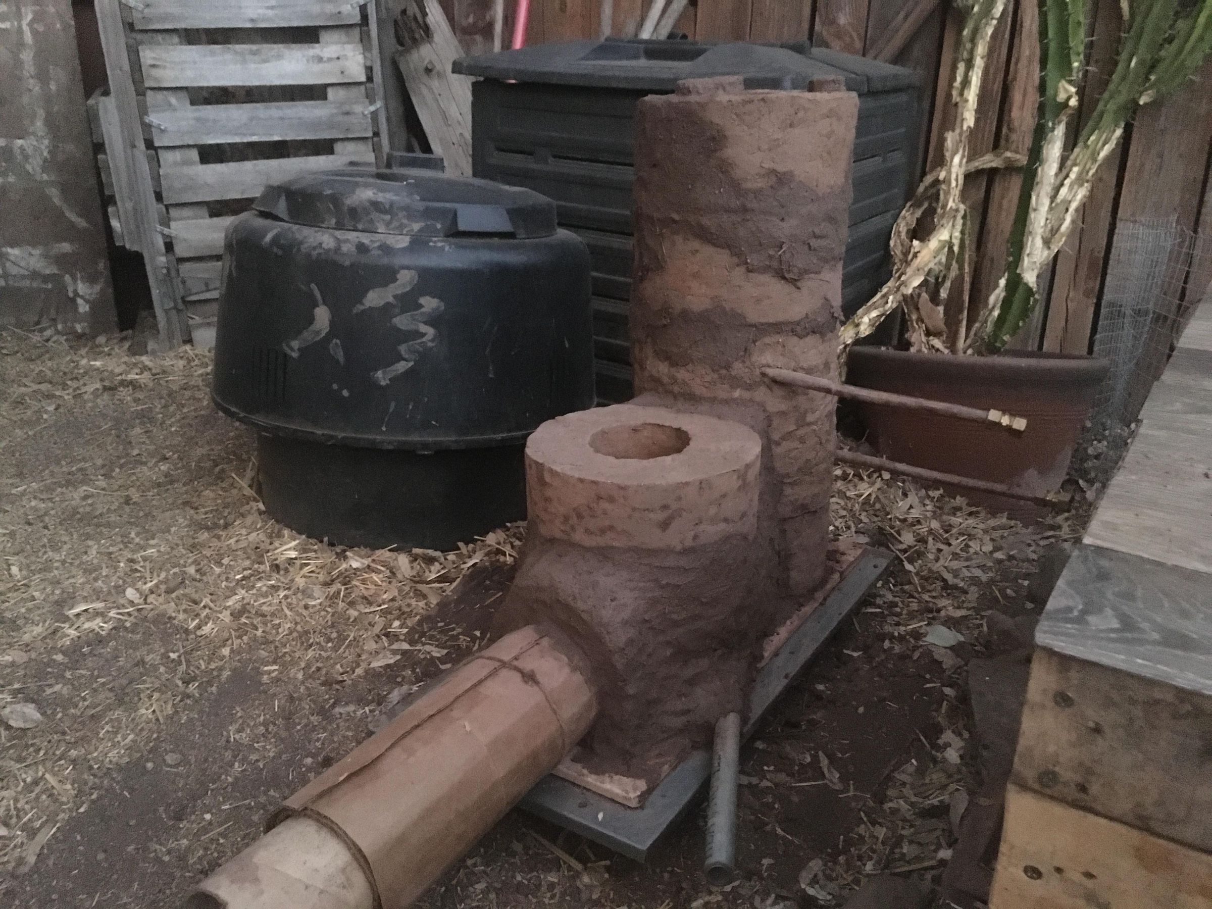 Wood-fired Rocket Stove Hot Tub : 7 Steps (with Pictures) - Instructables