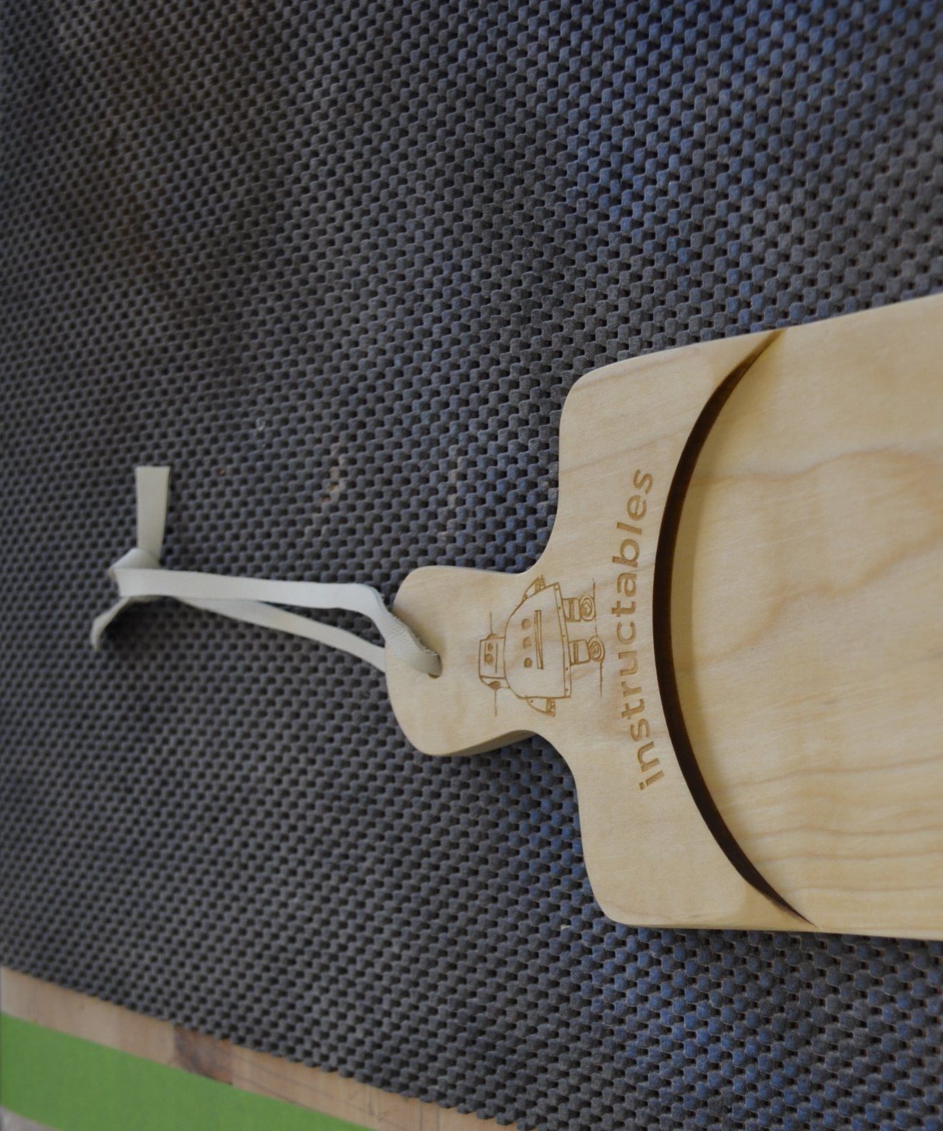 Bread Board : 4 Steps - Instructables