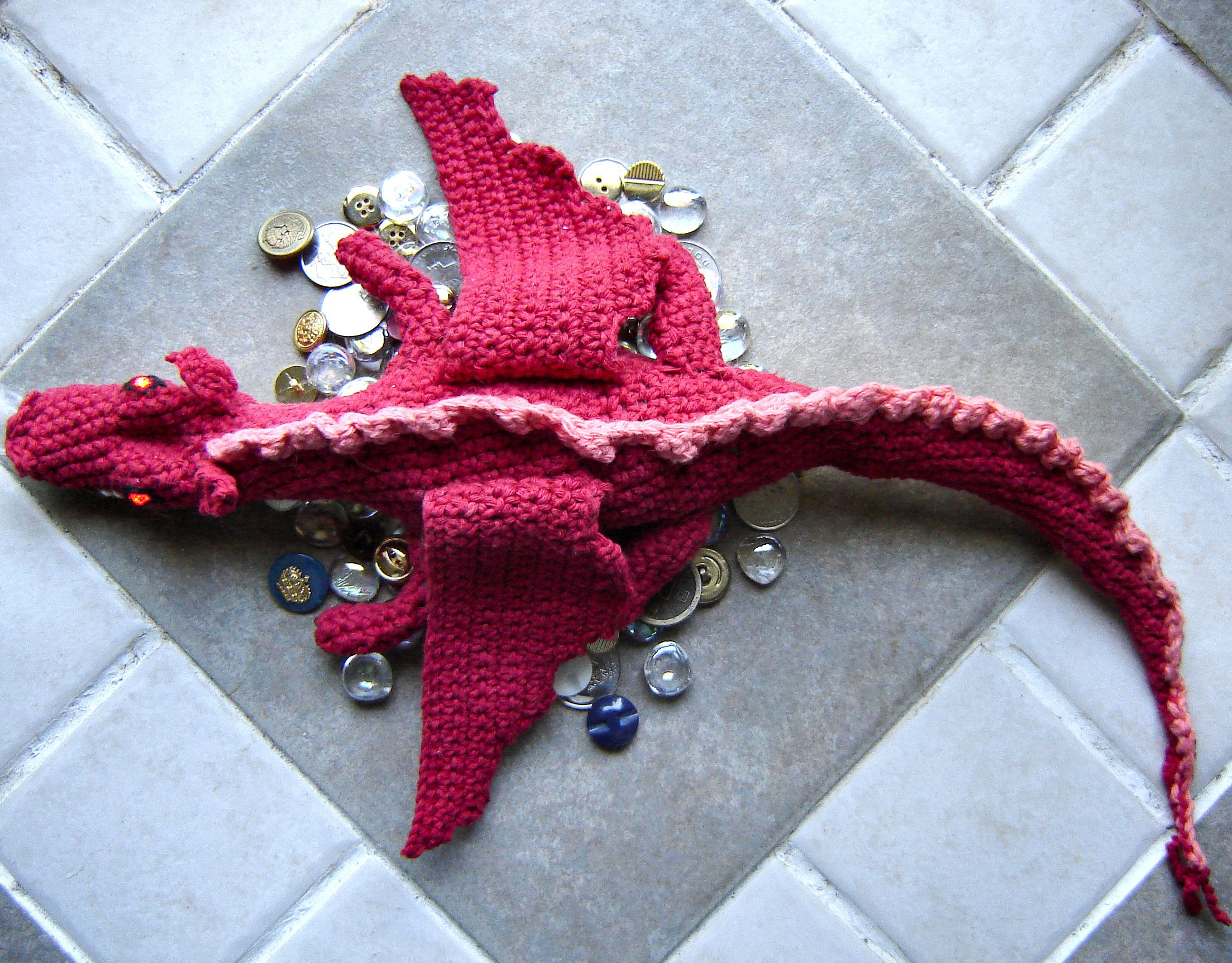 Crochet Dragon - Smaug From the Hobbit : 12 Steps (with Pictures ...