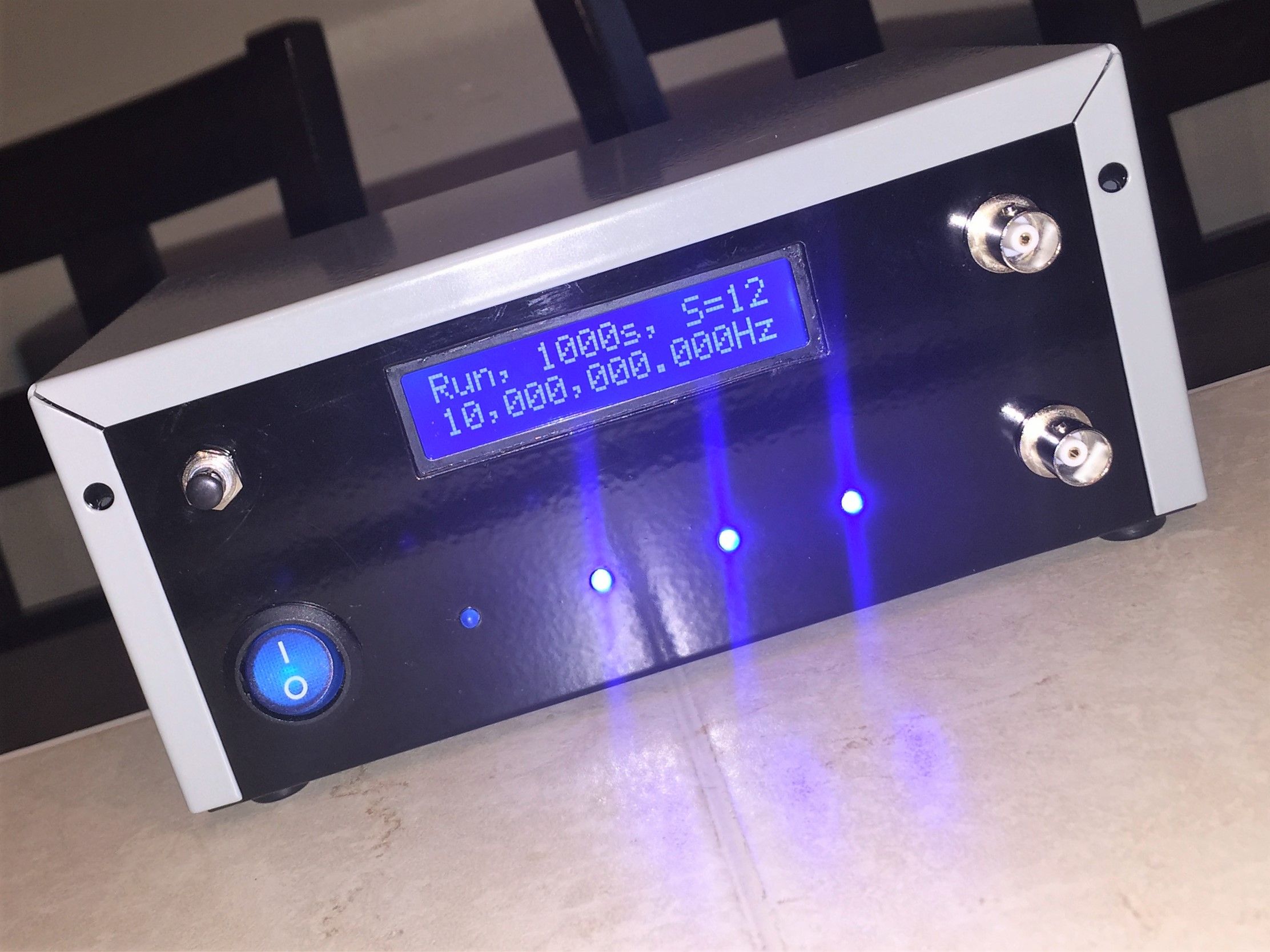 GPSDO YT 10 Mhz Lcd 2x16 With LED, UTC Time and GPS Localisation. : 26 ...