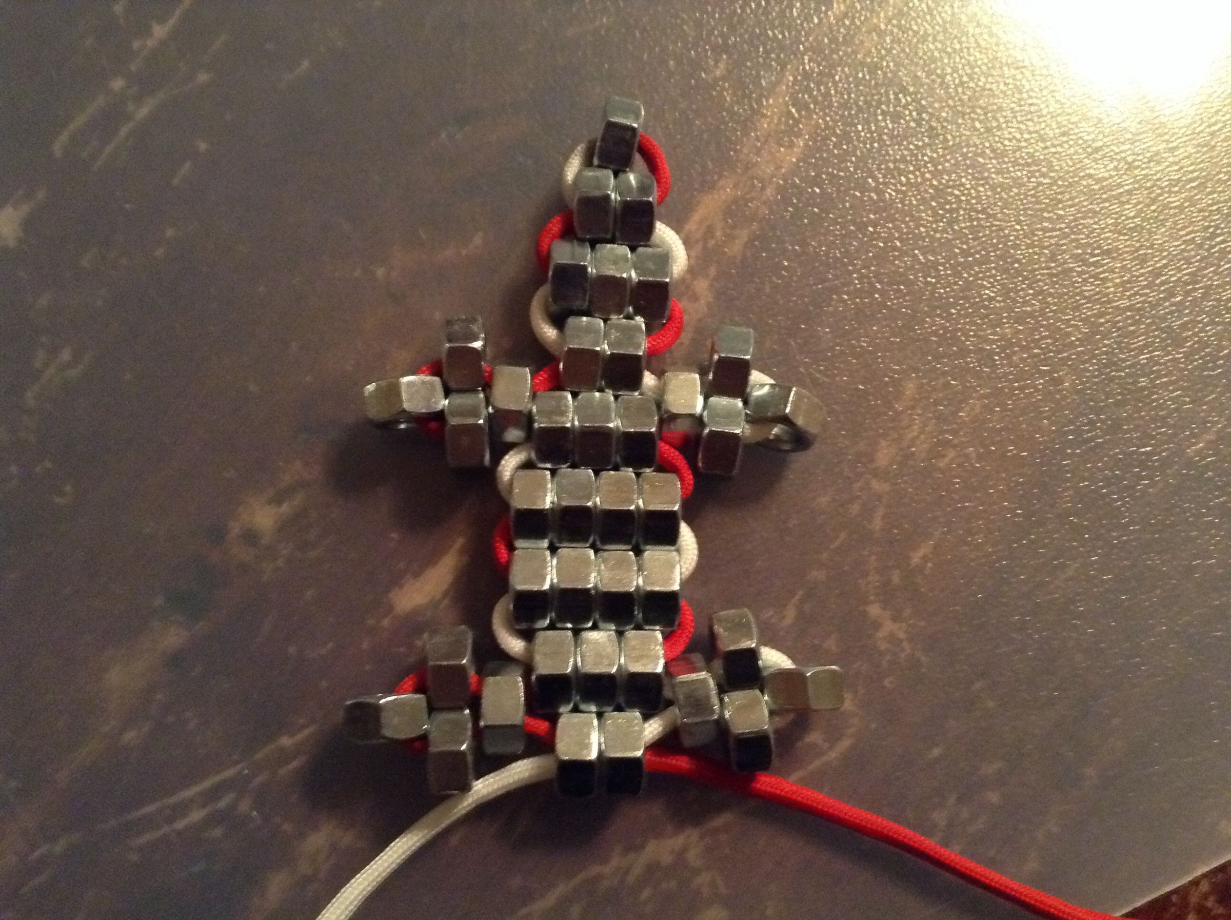 Paracord Gecko/ Lizard : 10 Steps (with Pictures) - Instructables