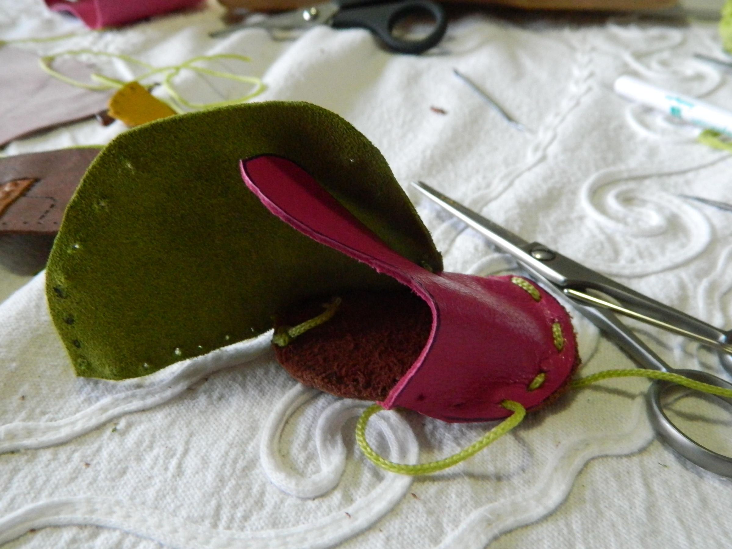 Leather Shoe Key Chain : 14 Steps (with Pictures) - Instructables